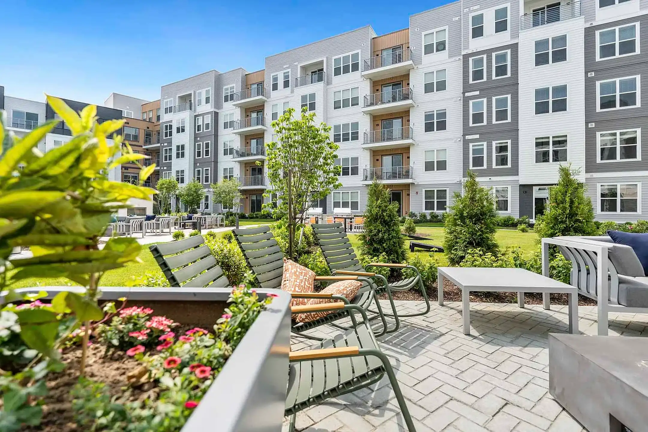 Hathon - Medway, MA 02053 | ApartmentGuide.com