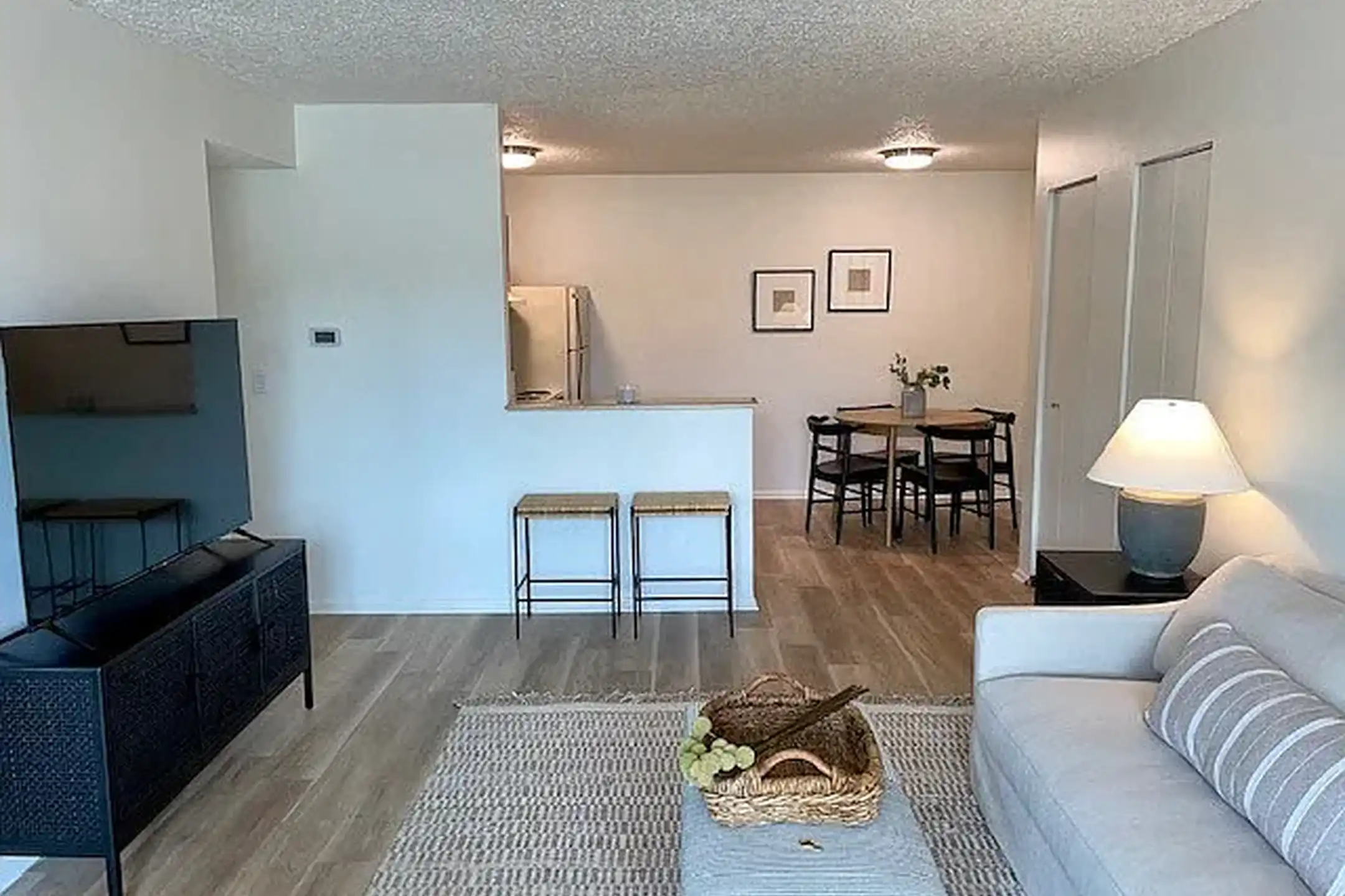 Brookmount Apartments - Saint Peters, MO 63376 | ApartmentGuide.com