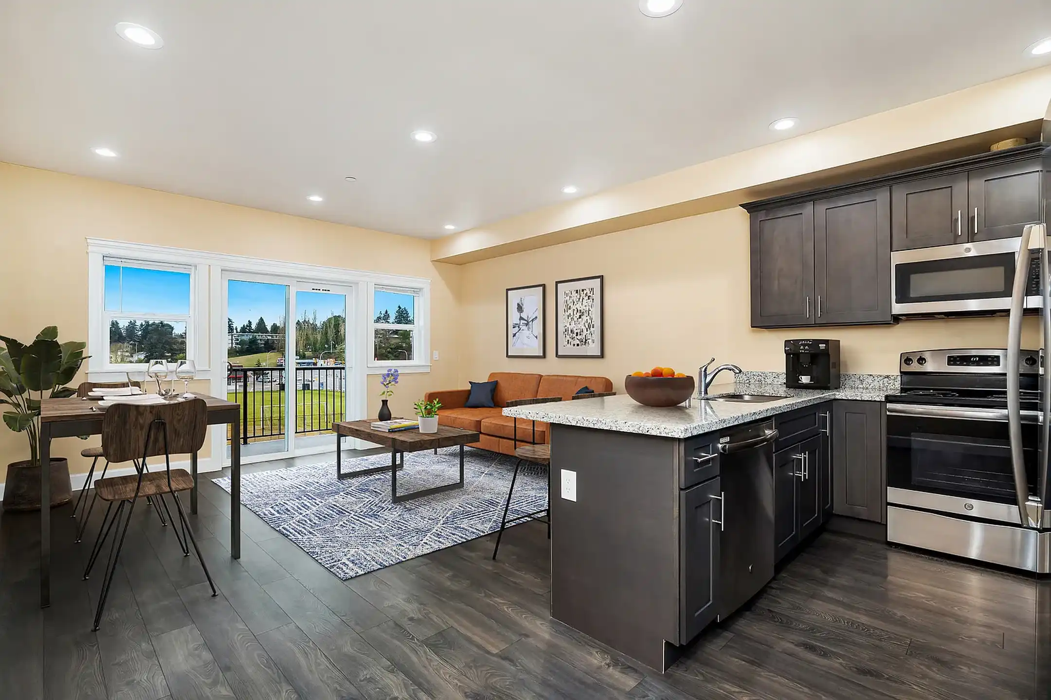 Marigold Apartments - Burien, WA 98146 | ApartmentGuide.com