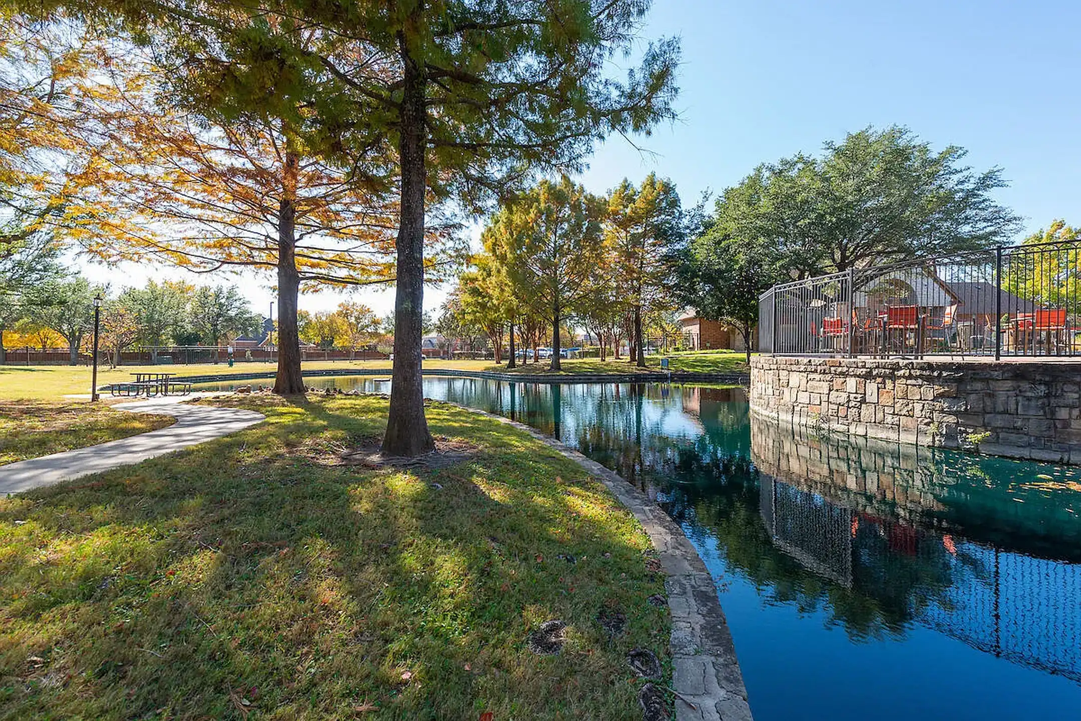 Settler's Gate - Allen, TX 75013 | ApartmentGuide.com