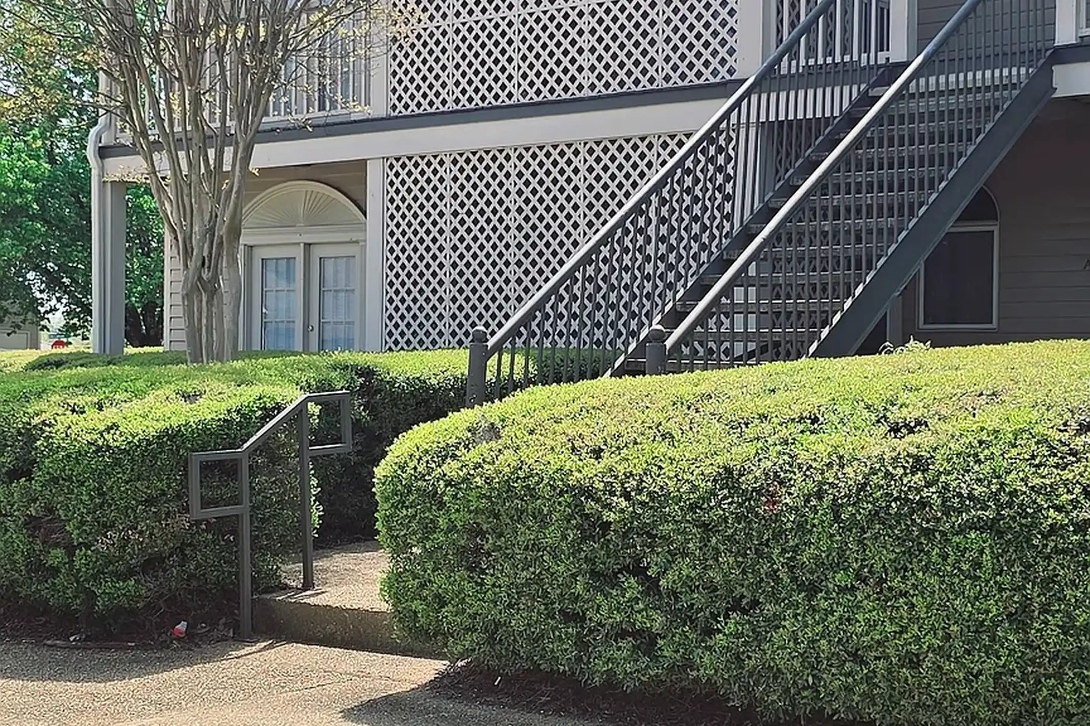 Northpointe Village - Jackson, MS 39211 | ApartmentGuide.com