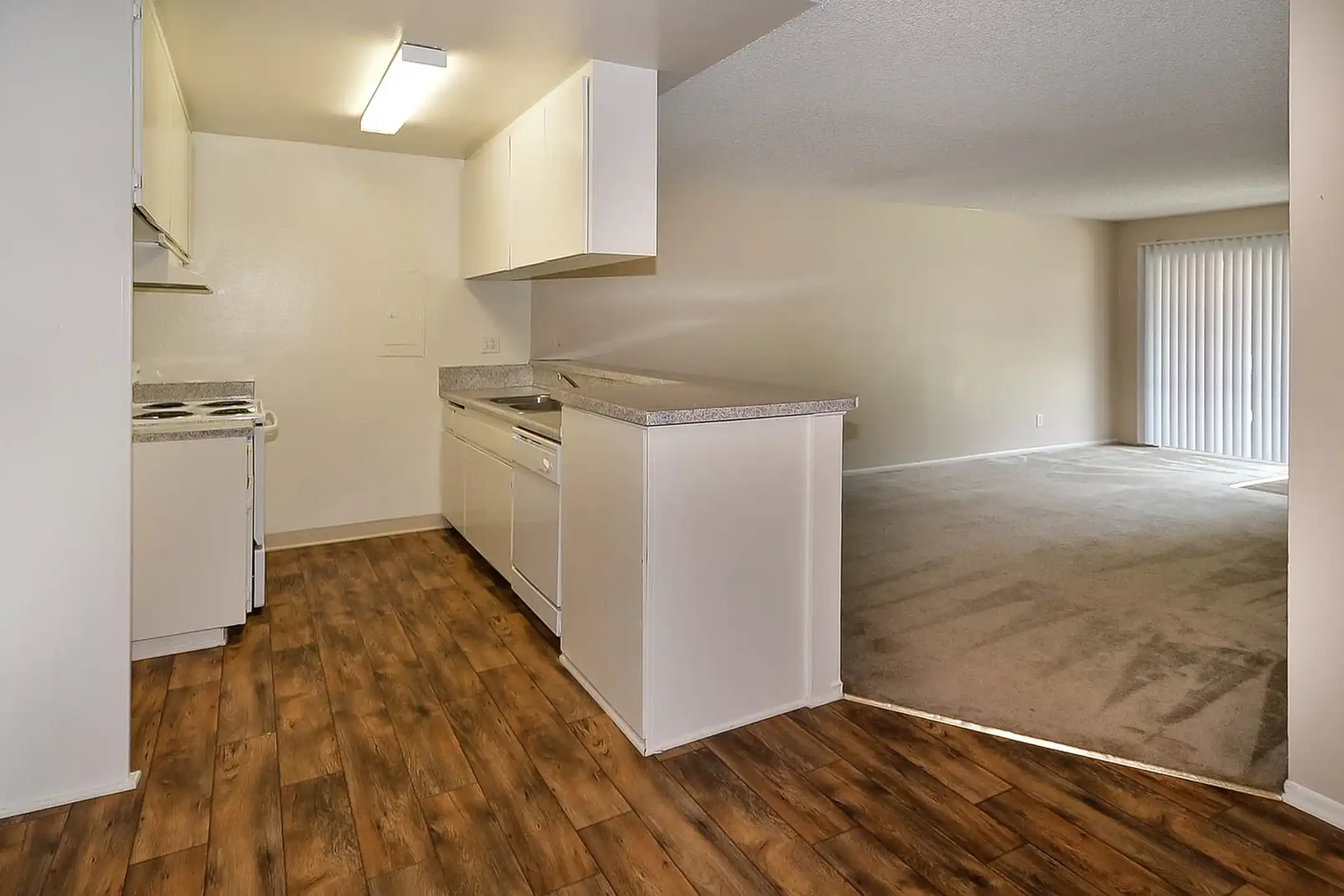 Springdale Villa - Westminster, CA 92683 | ApartmentGuide.com