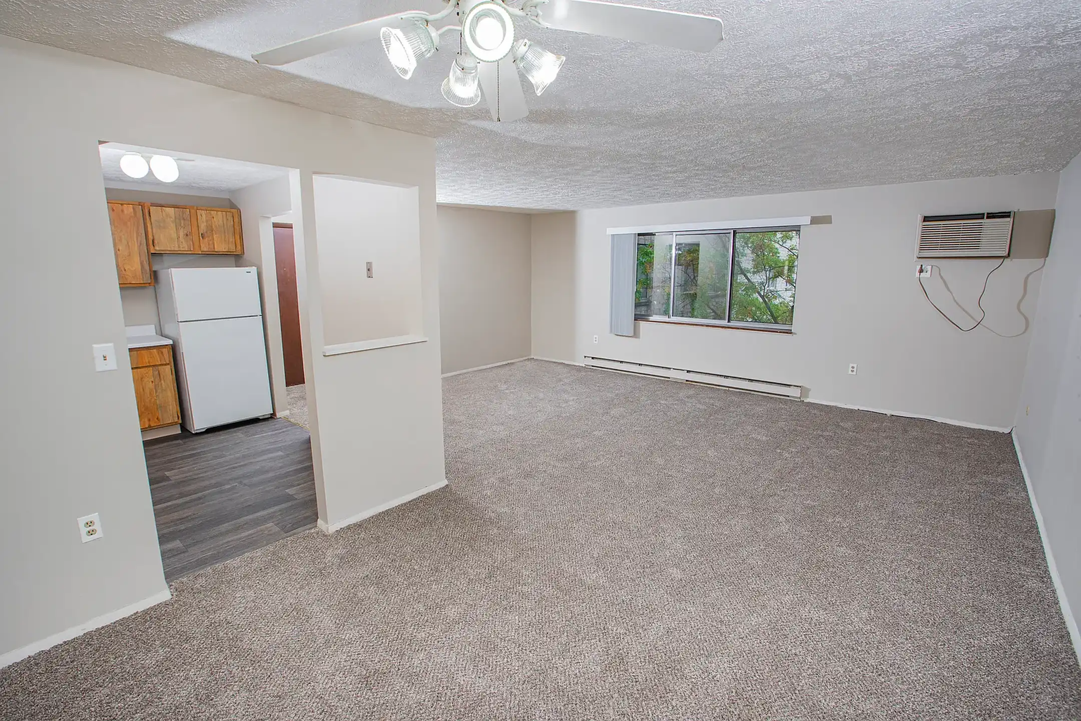 Alcoma on the Green - Pittsburgh, PA 15235 | ApartmentGuide.com