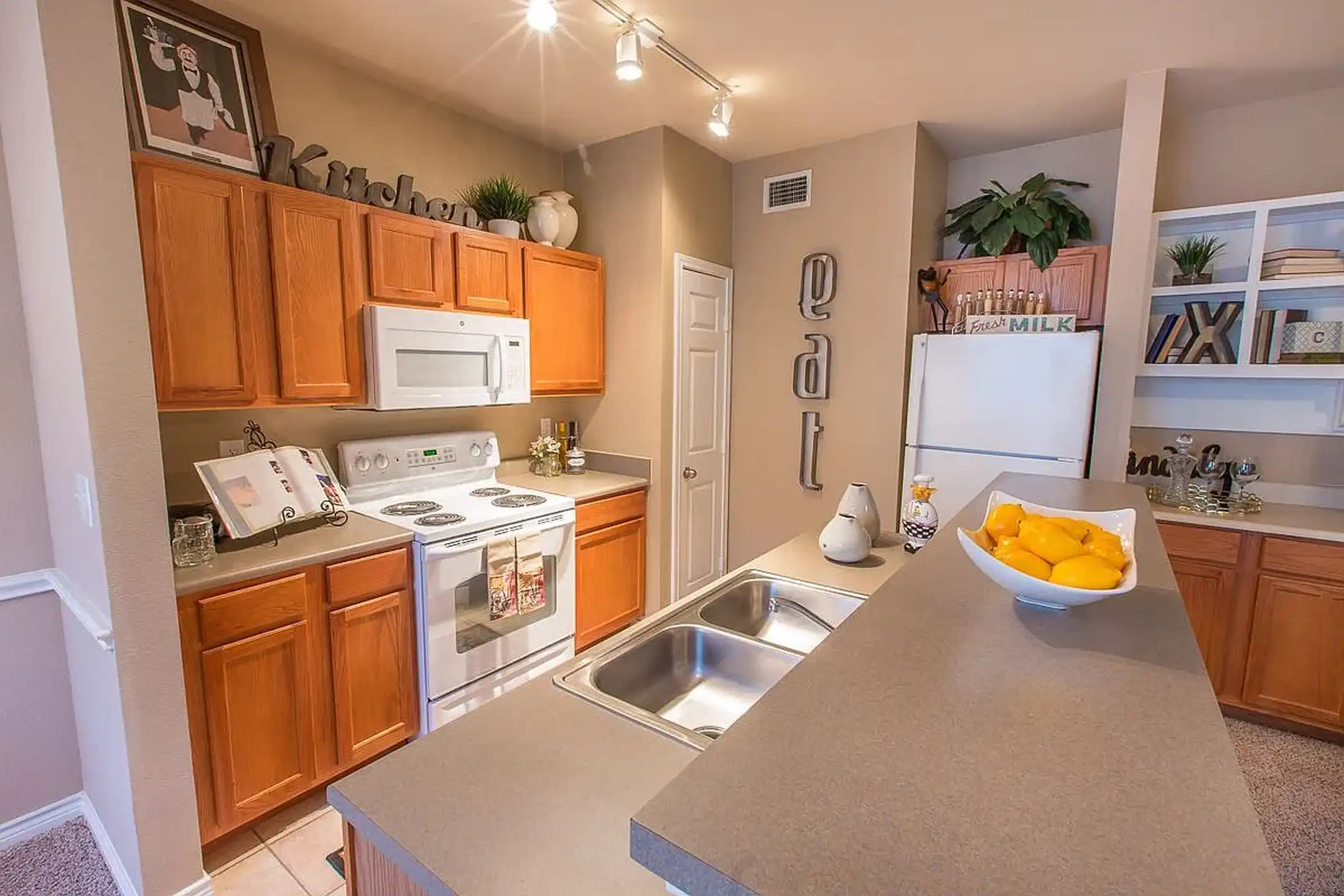 COBBLESTONE PARK - Manvel, TX 77578 | ApartmentGuide.com