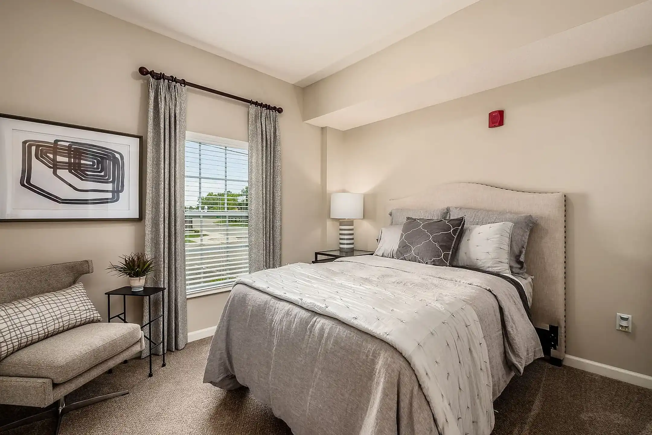 Brook Lane Apartments - Columbus, OH 43228 | ApartmentGuide.com
