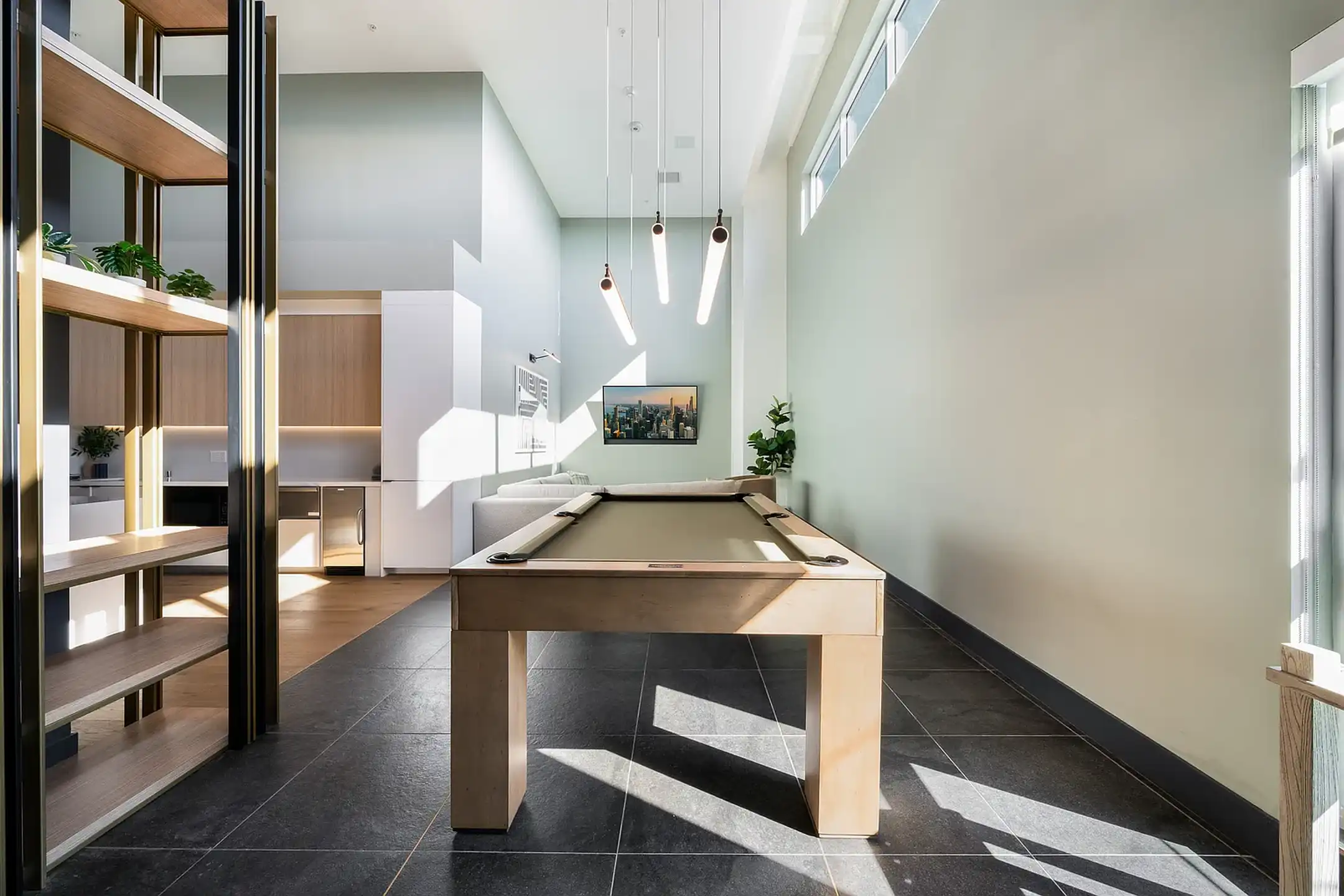 Western Station LA - Los Angeles, CA 90005 | ApartmentGuide.com