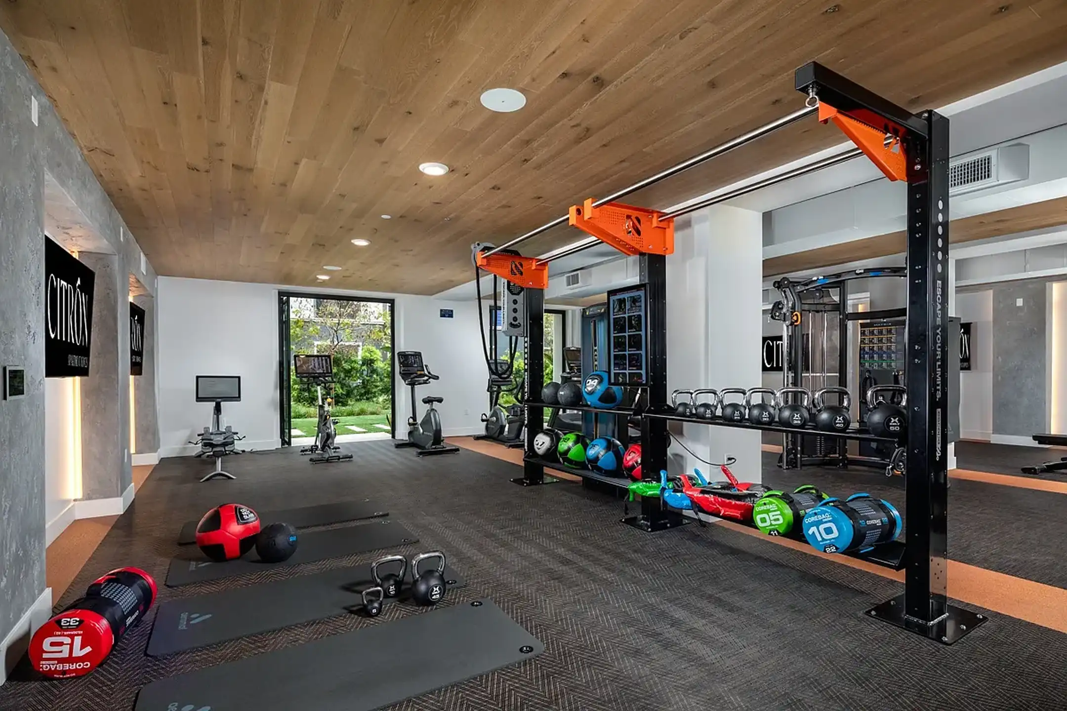 Citron Apartments - Anaheim, CA 92805 | ApartmentGuide.com