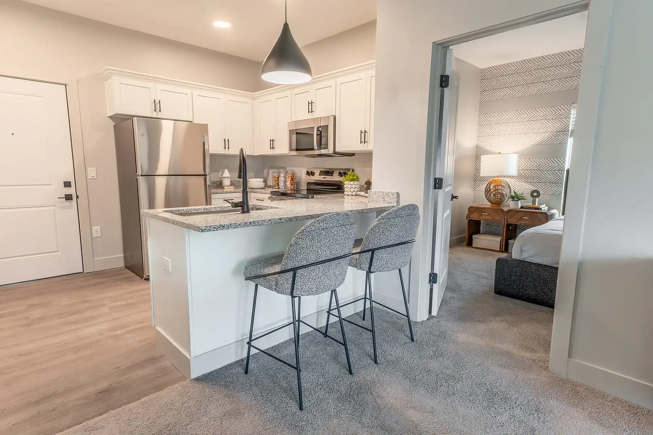 Colony Lofts - Toledo, OH 43606 | ApartmentGuide.com