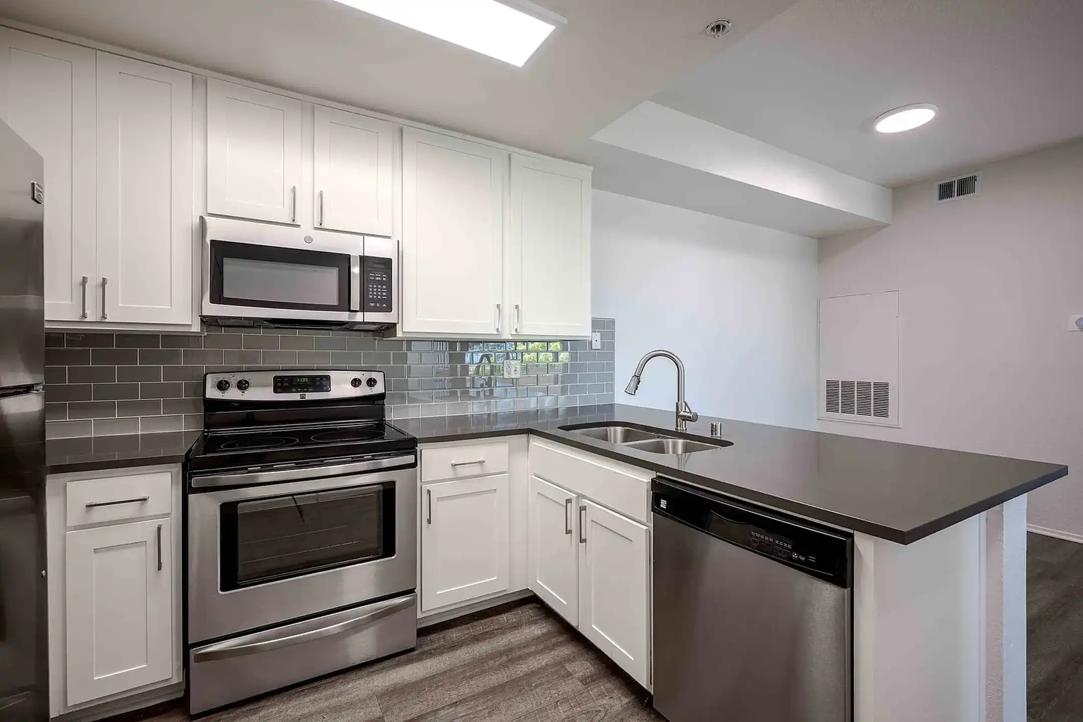 IMT Stevenson Ranch - Stevenson Ranch, CA 91381 | ApartmentGuide.com
