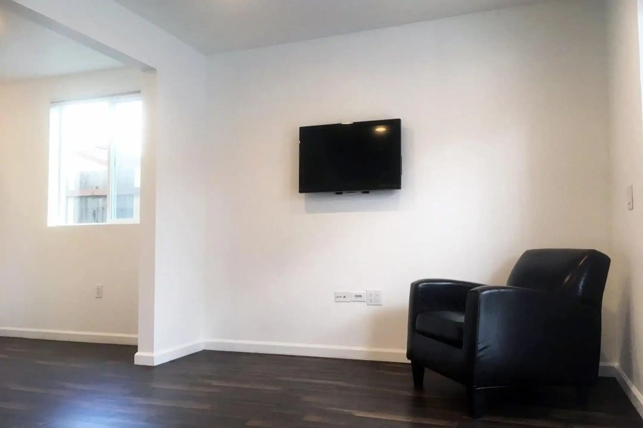 2264 Lupin St unit 2264 - Simi Valley, CA 93065 | ApartmentGuide.com