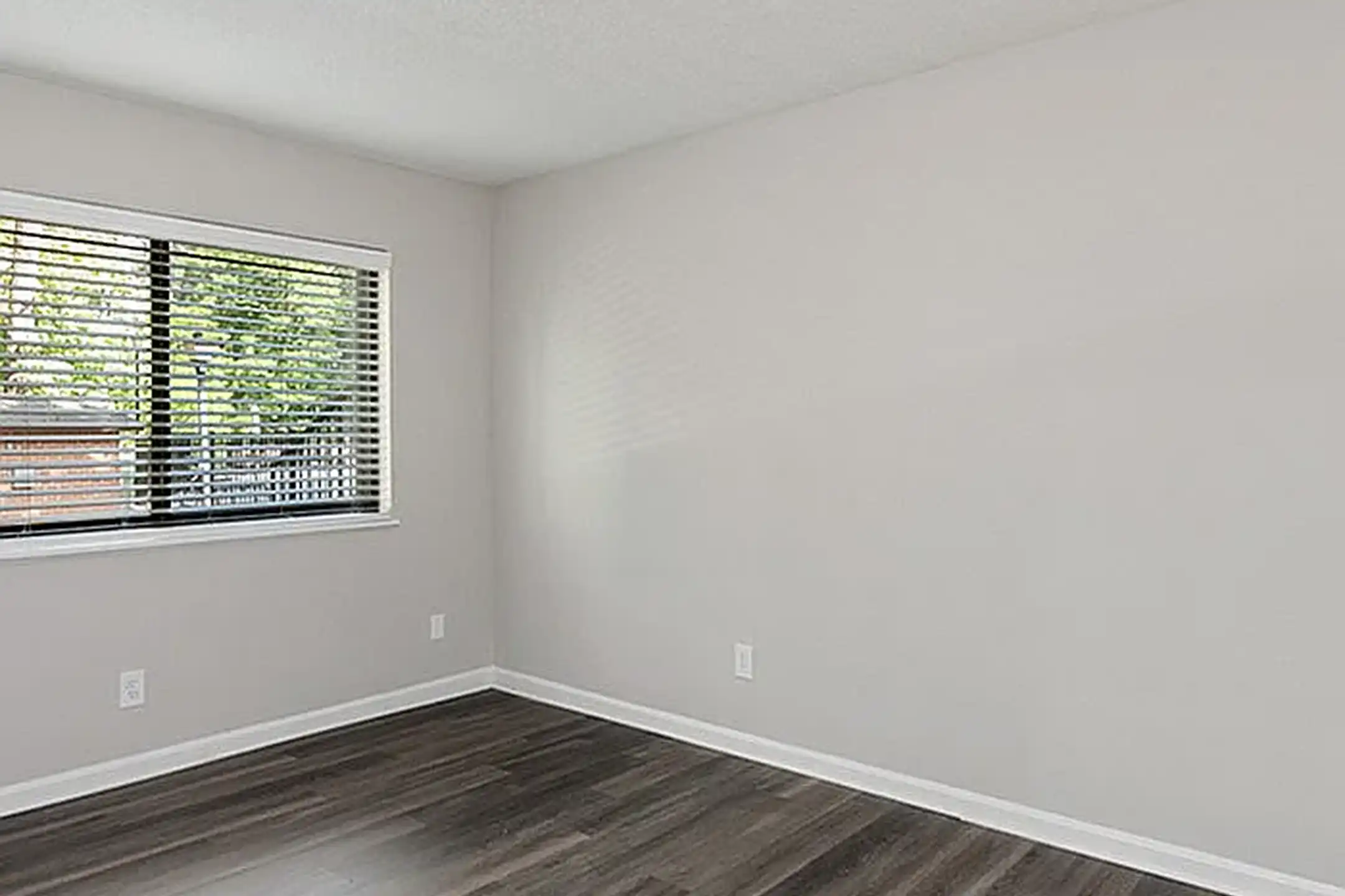 Croasdaile - Durham, NC 27705 | ApartmentGuide.com