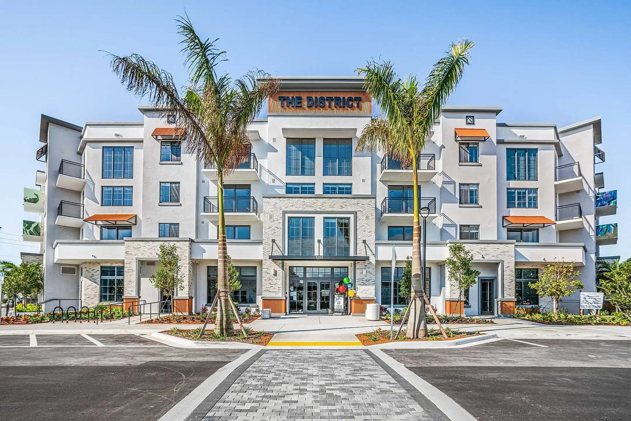 The Point at District Flats - West Palm Beach, FL 33401 ...