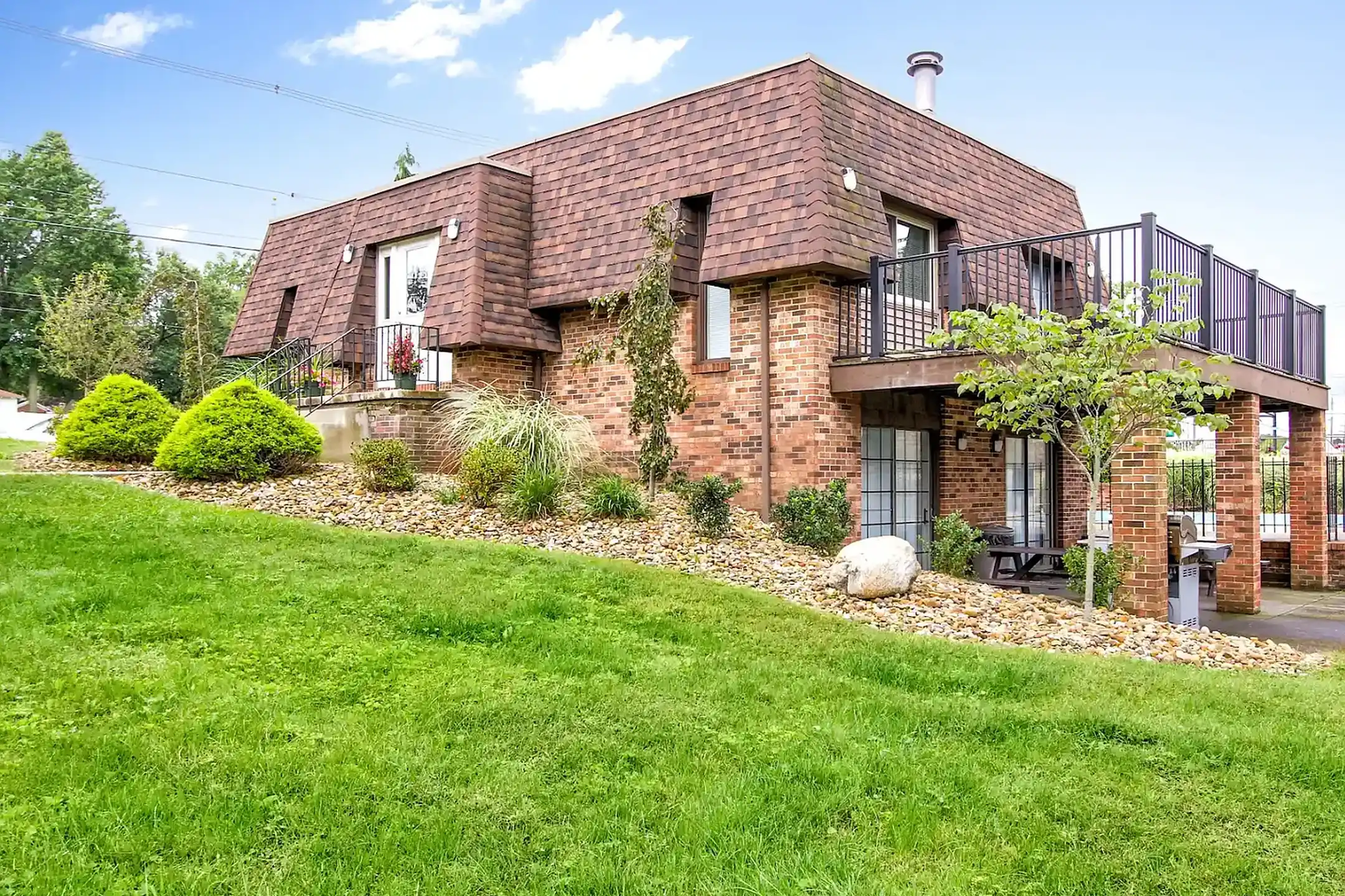 Shadow Run - Hubbard, OH 44425 | ApartmentGuide.com