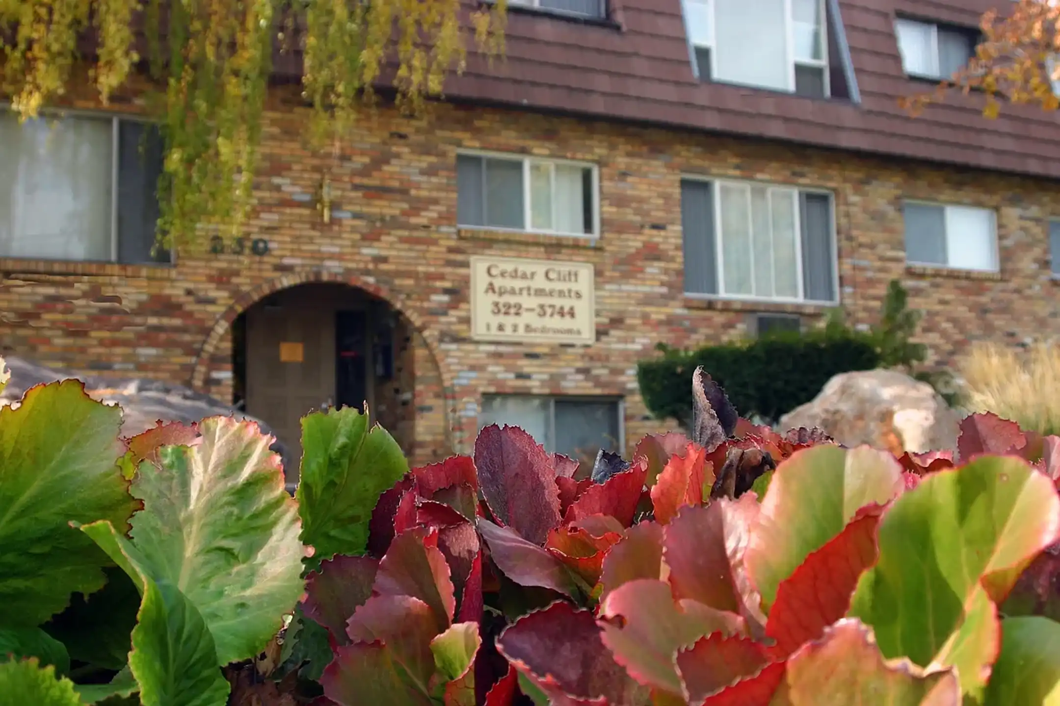 Cedar Cliff Apartments - Salt Lake City, UT 84102 | ApartmentGuide.com