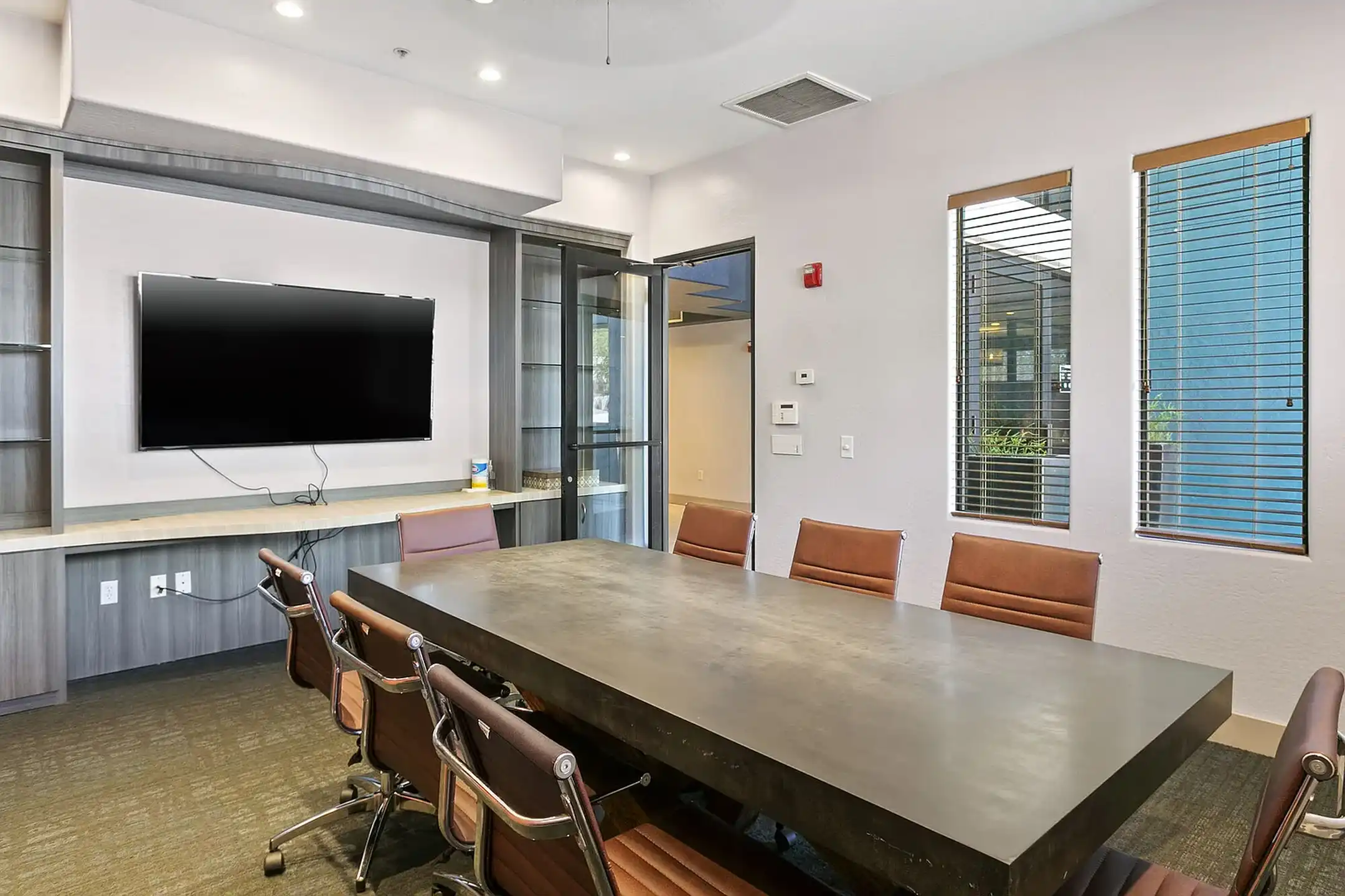 The Urban - Phoenix, AZ 85008 | ApartmentGuide.com