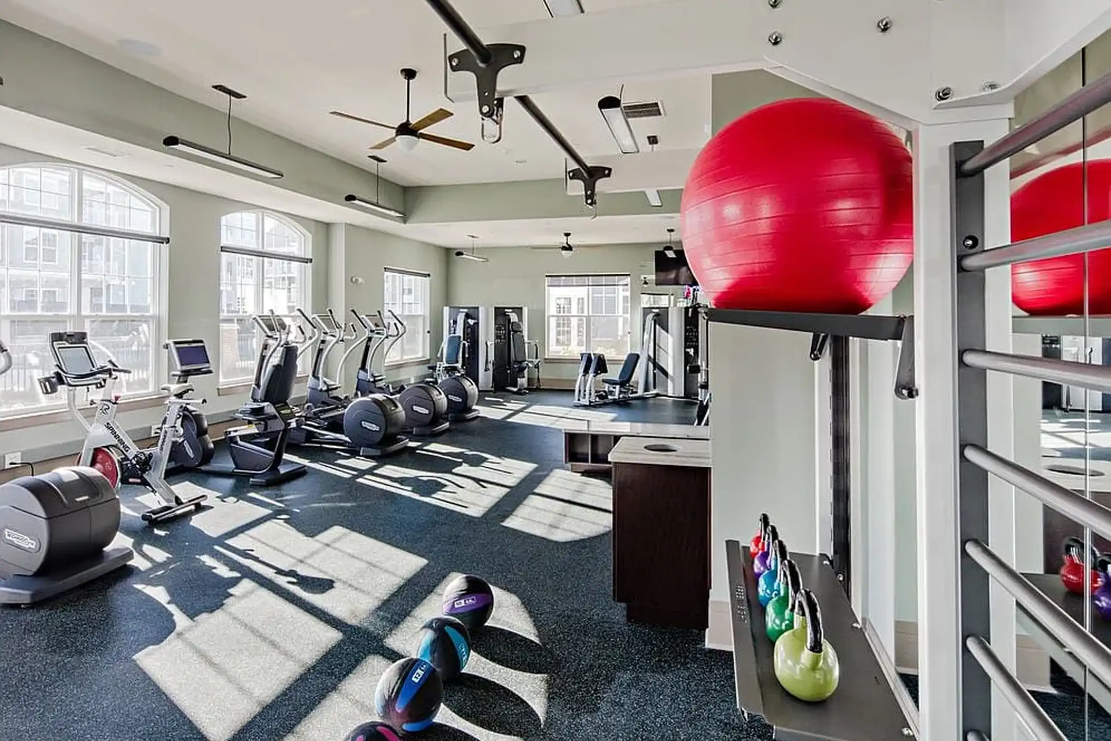 Avalon Union - Union, NJ 07083 | ApartmentGuide.com