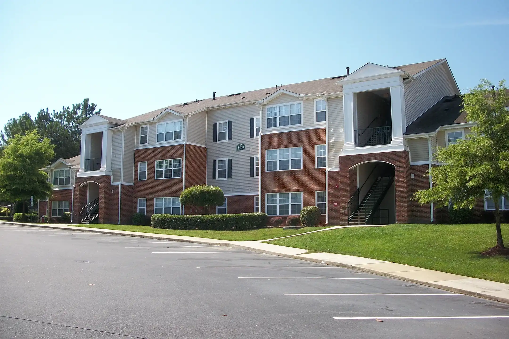 Walnut Ridge - Raleigh, NC 27610 | ApartmentGuide.com