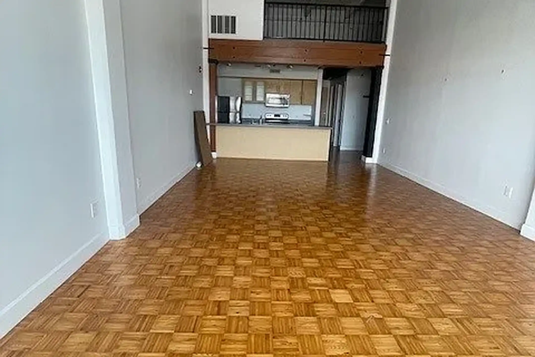 Lofts at Village Gate - Rochester, NY 14607 | ApartmentGuide.com