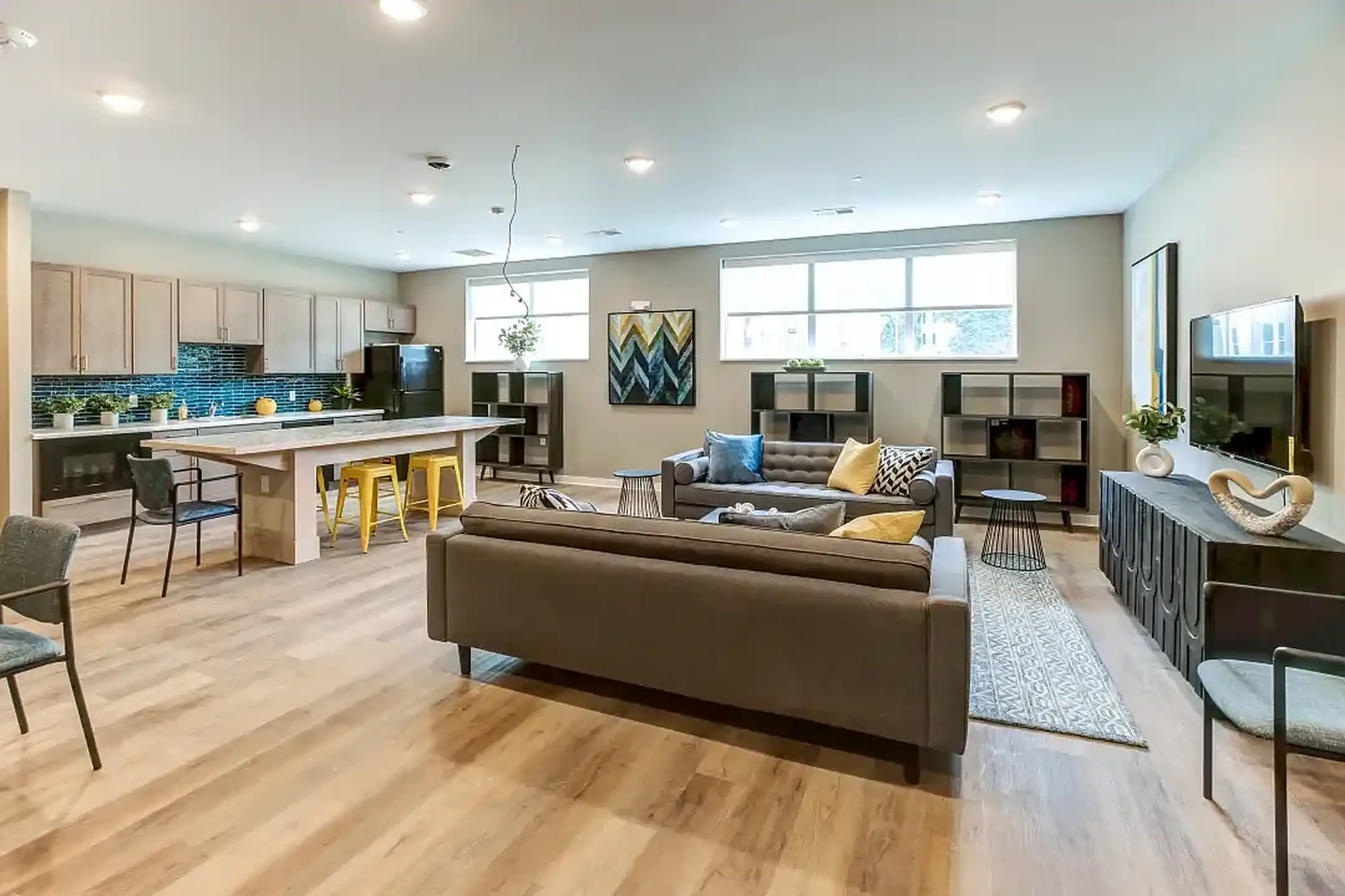 Thatcher Flats - Cincinnati, OH 45206 | ApartmentGuide.com