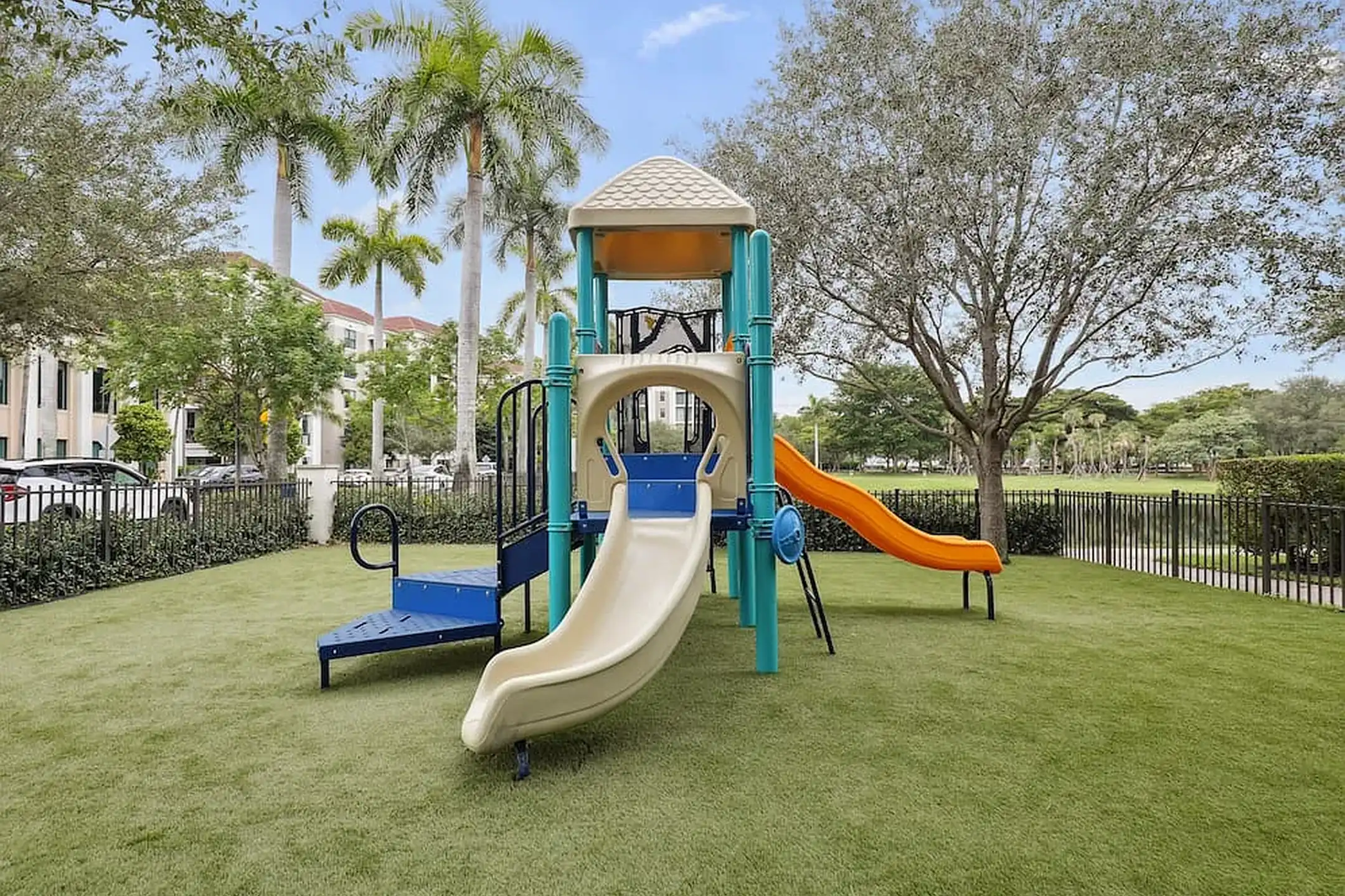 Avalon 850 Boca - Boca Raton, FL 33487 | ApartmentGuide.com