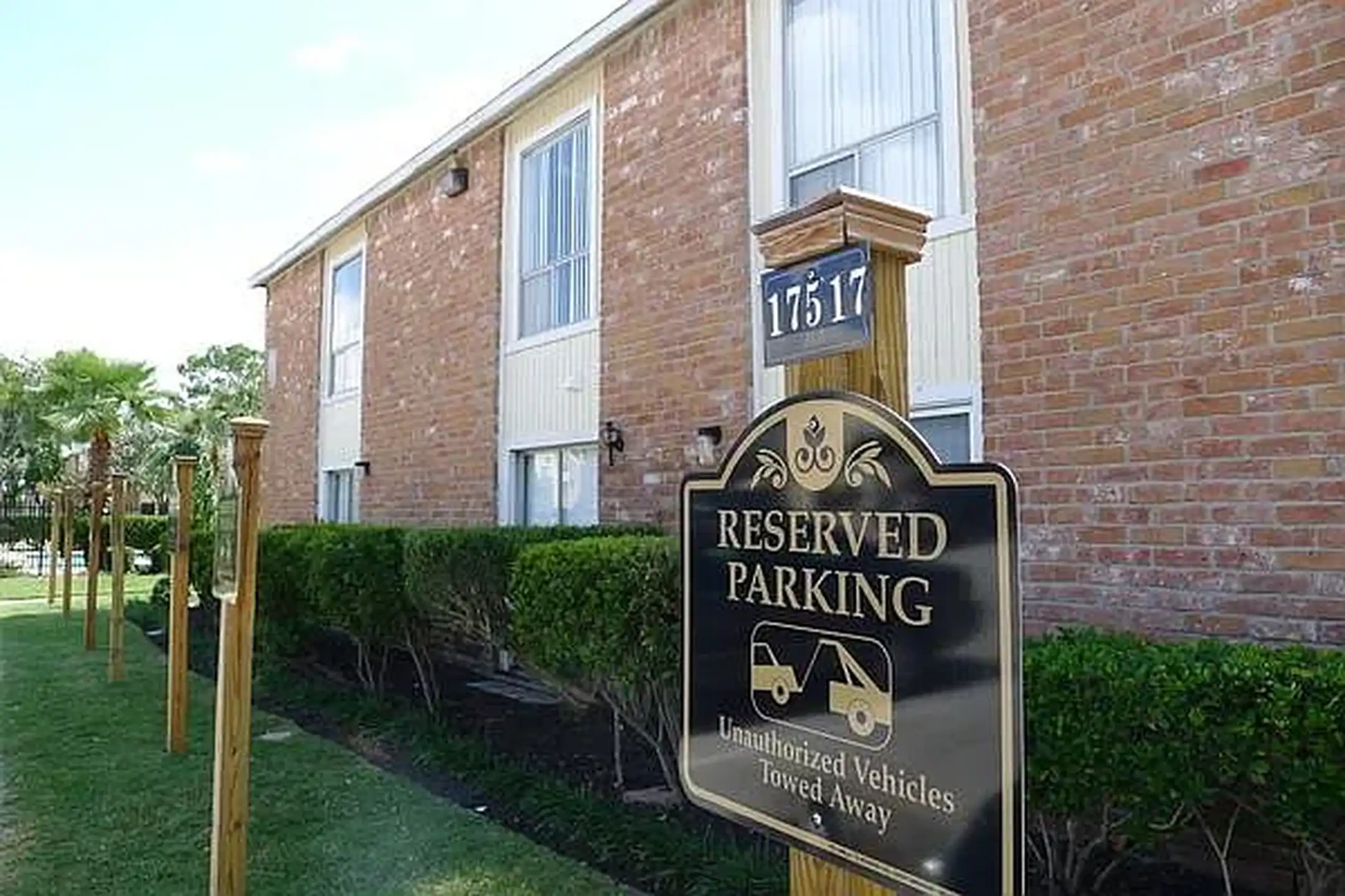 Spring Oaks - Spring, TX 77379 | ApartmentGuide.com