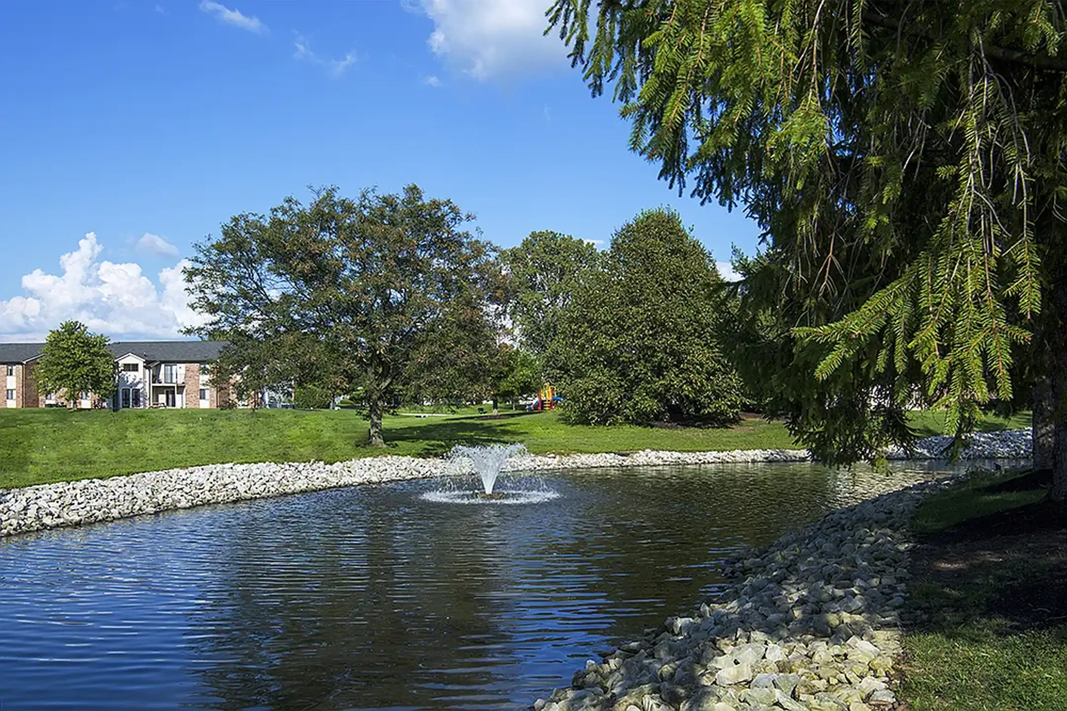 Emerson Village - Indianapolis, IN 46237 | ApartmentGuide.com