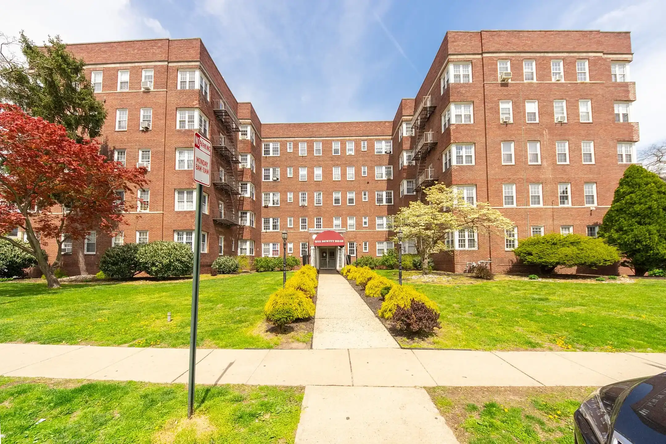 1 Dewitt Road - Elizabeth, NJ 07208 | ApartmentGuide.com