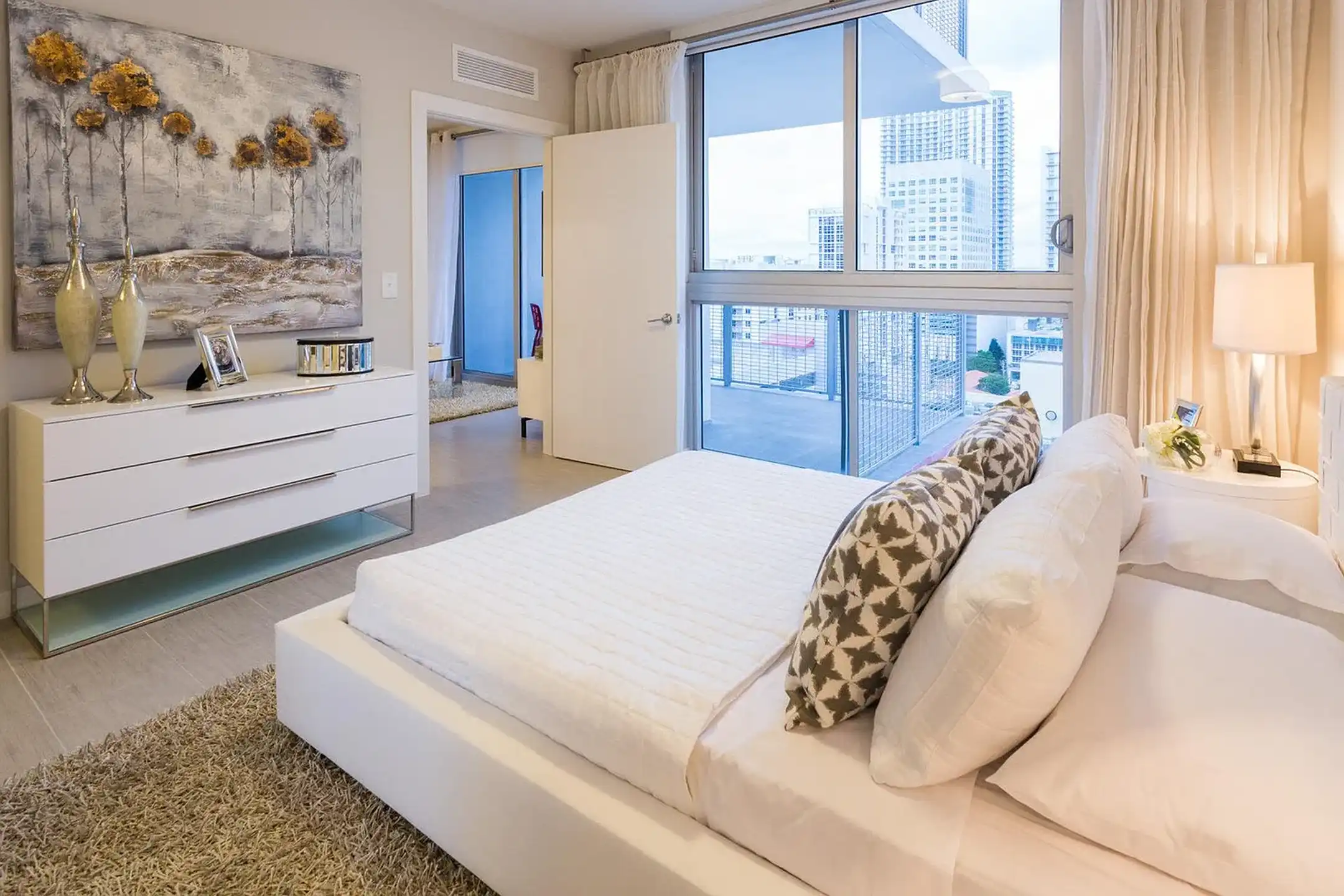 Brickell View Terrace Apartments - Miami, FL 33130 | ApartmentGuide.com