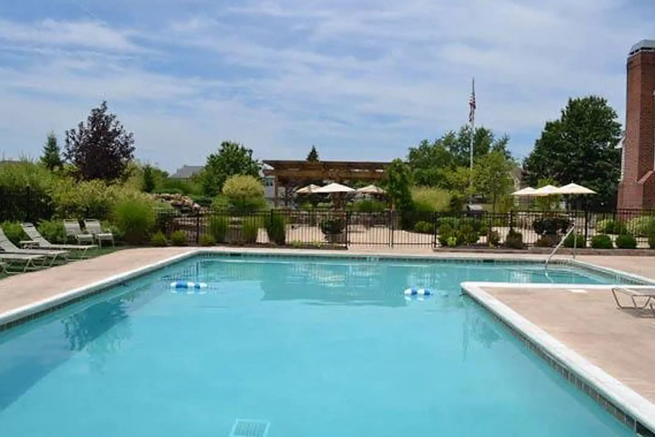 Sunblest Apartments - Fishers, IN 46038 | ApartmentGuide.com