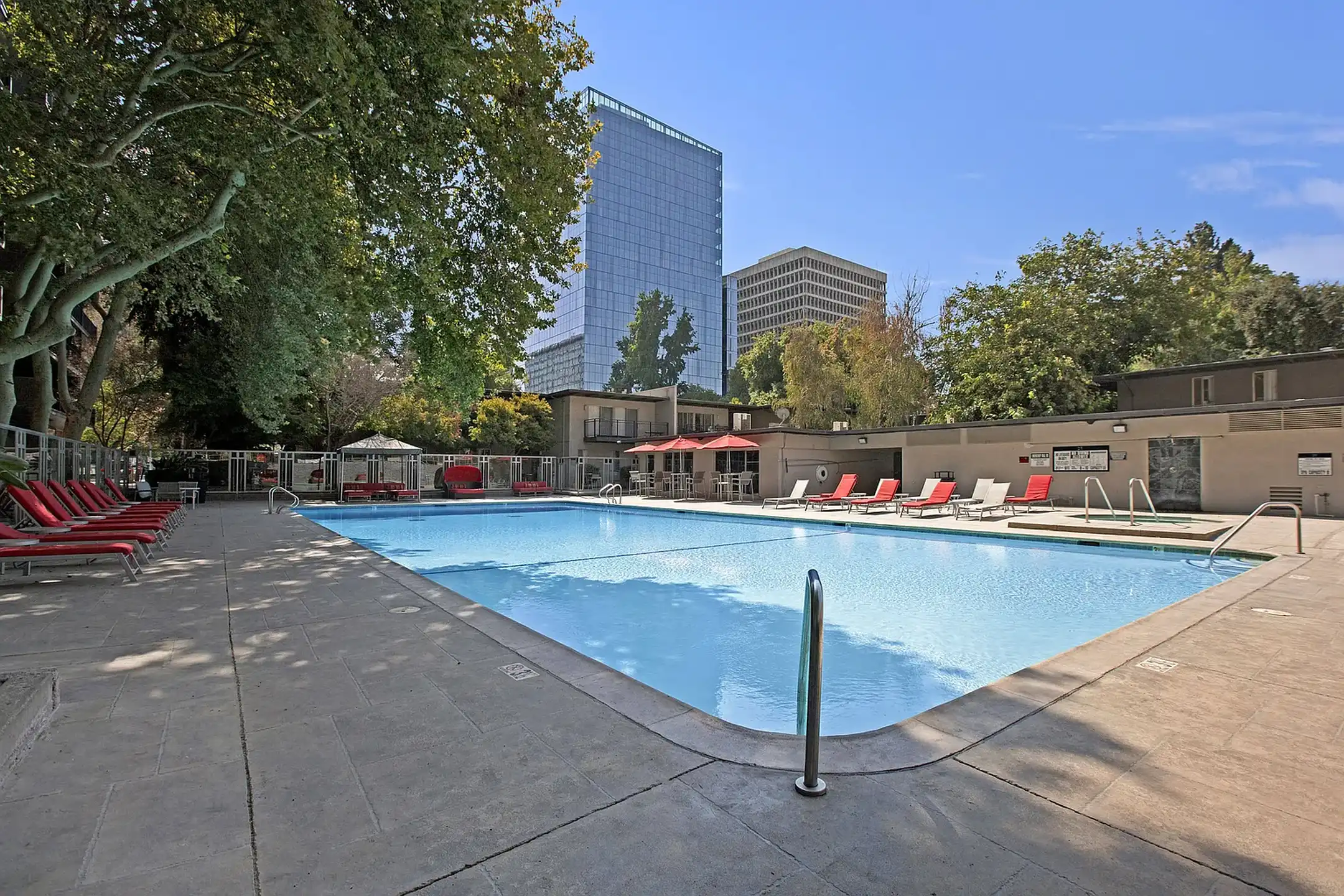 Capitol Towers - Towers and Villas - Sacramento, CA 95814 ...