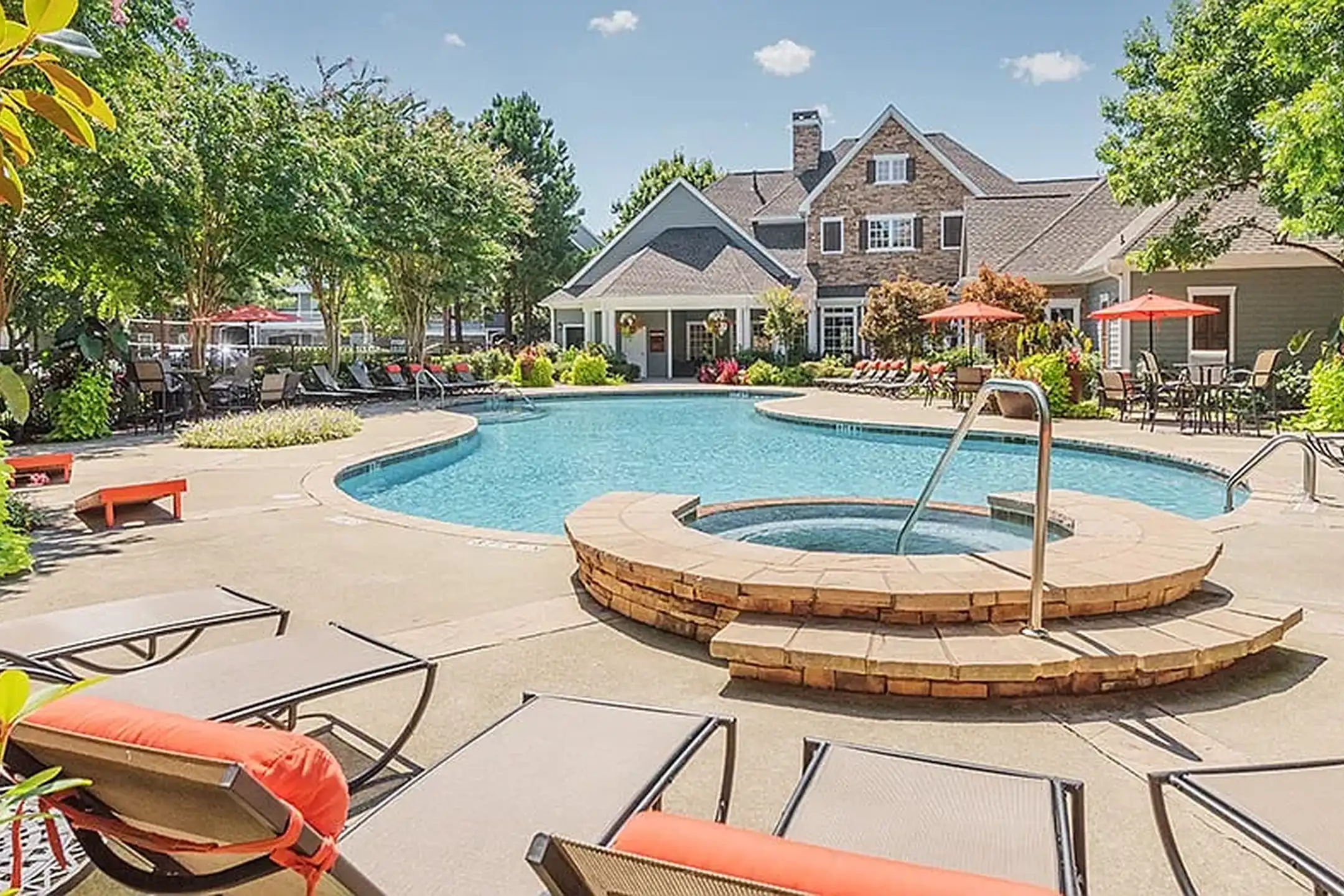 MAA Hunton Park - Glen Allen, VA 23059 | ApartmentGuide.com