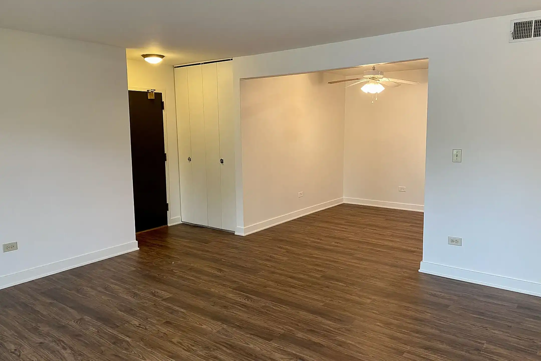 Mallard Lake - Wheeling, IL 60090 | ApartmentGuide.com