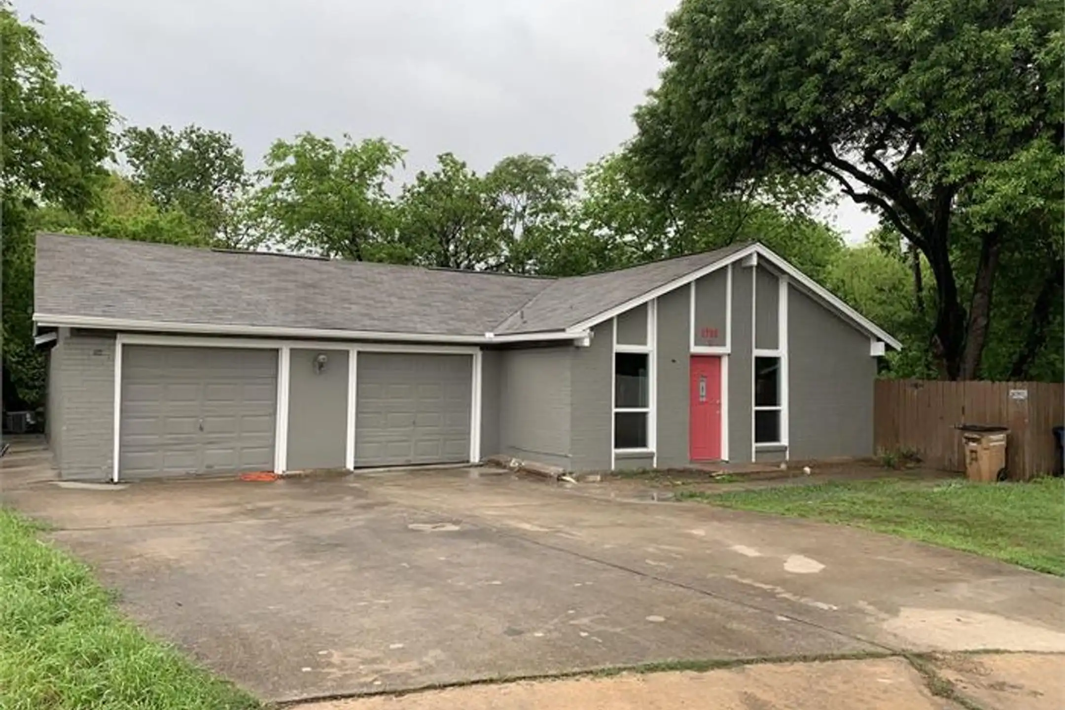 2700 Little Valley Cove unit Unit B - Austin, TX 78741 | ApartmentGuide.com