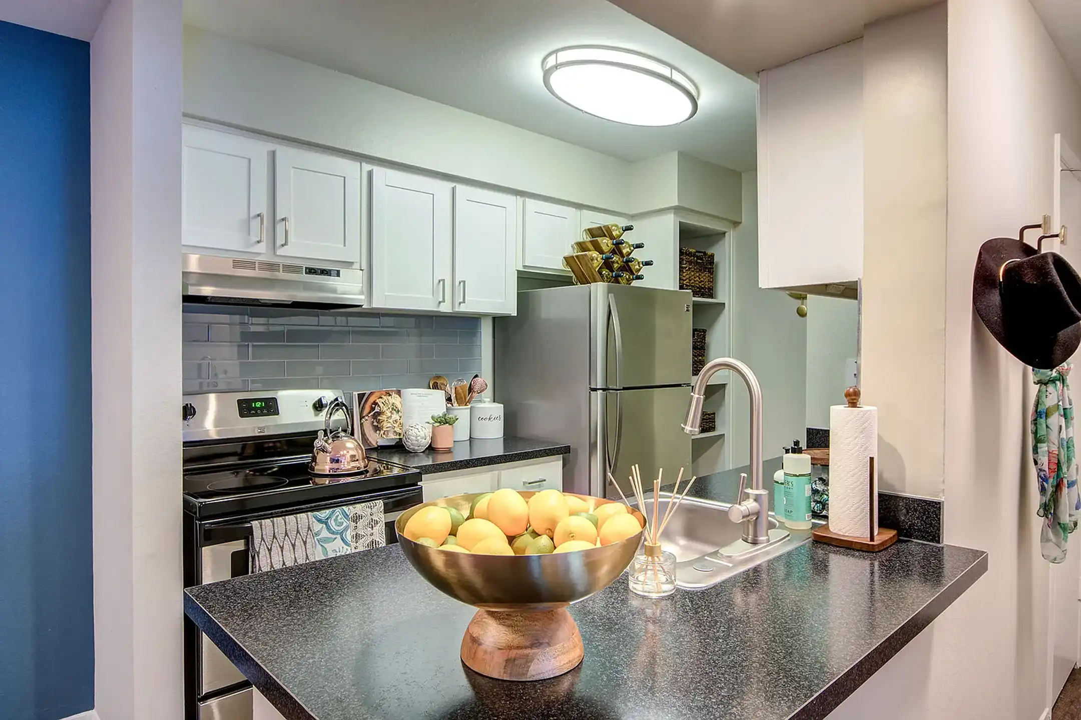 Saddle Ridge Apartments - Ashburn, VA 20147 | ApartmentGuide.com