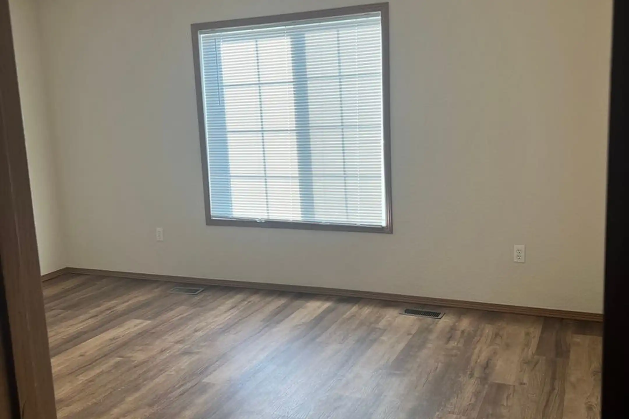 100 Shebal Ave unit 2 - Harrisburg, SD 57032 | ApartmentGuide.com