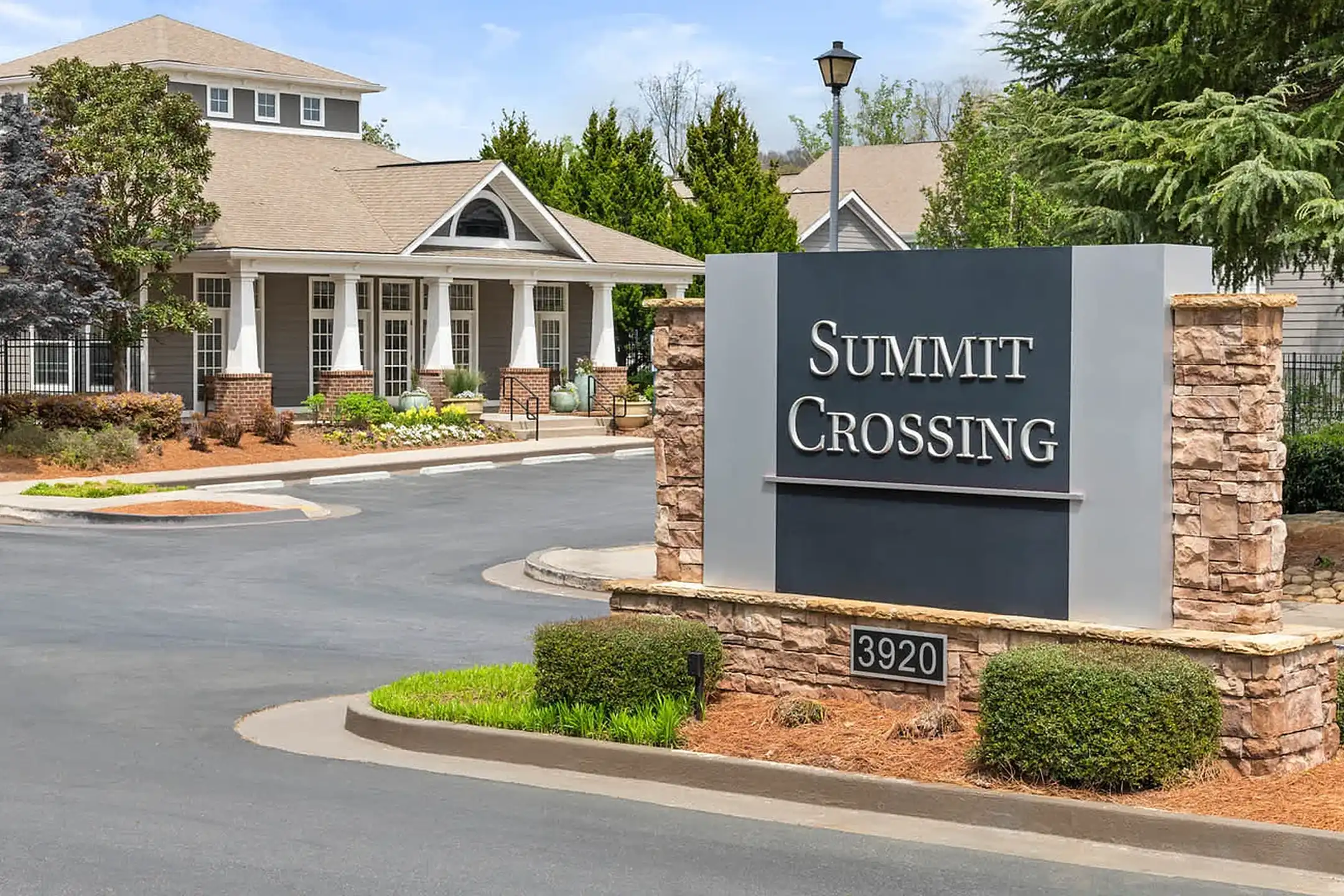 Summit Crossing - Cumming, GA 30041 | ApartmentGuide.com