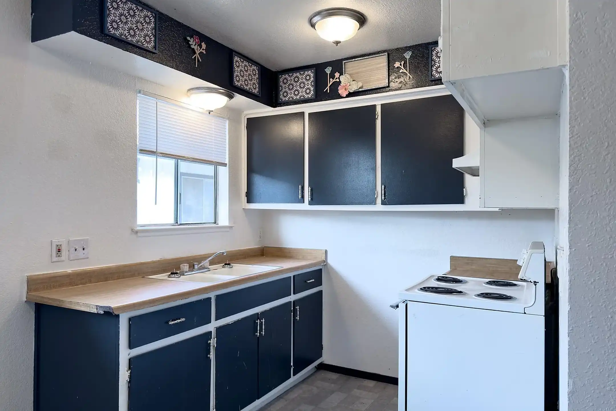 Evergreen Park Apartments - Merced, CA 95340 | ApartmentGuide.com