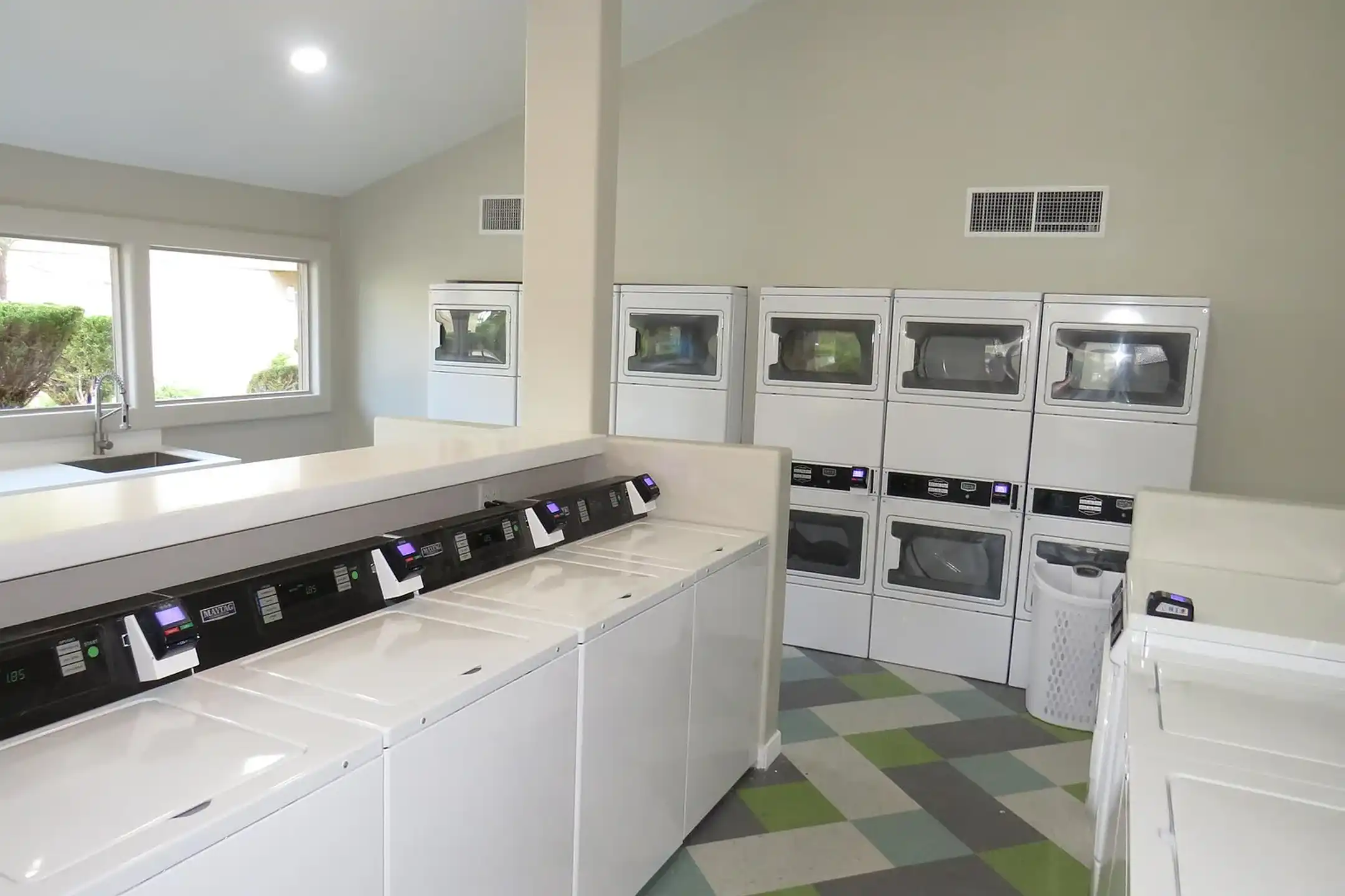 Shadowtree Apartment Homes - Tucson, AZ 85711 | ApartmentGuide.com