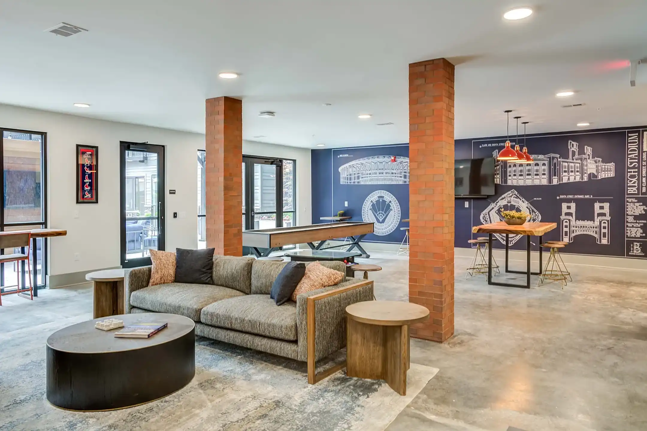 11th & Spruce - Saint Louis, MO 63102 | ApartmentGuide.com