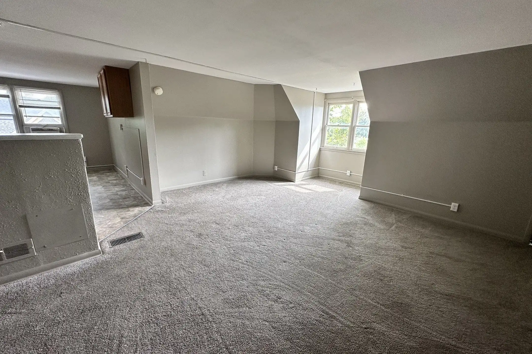 103 N View St #C - Aurora, IL 60506 | ApartmentGuide.com