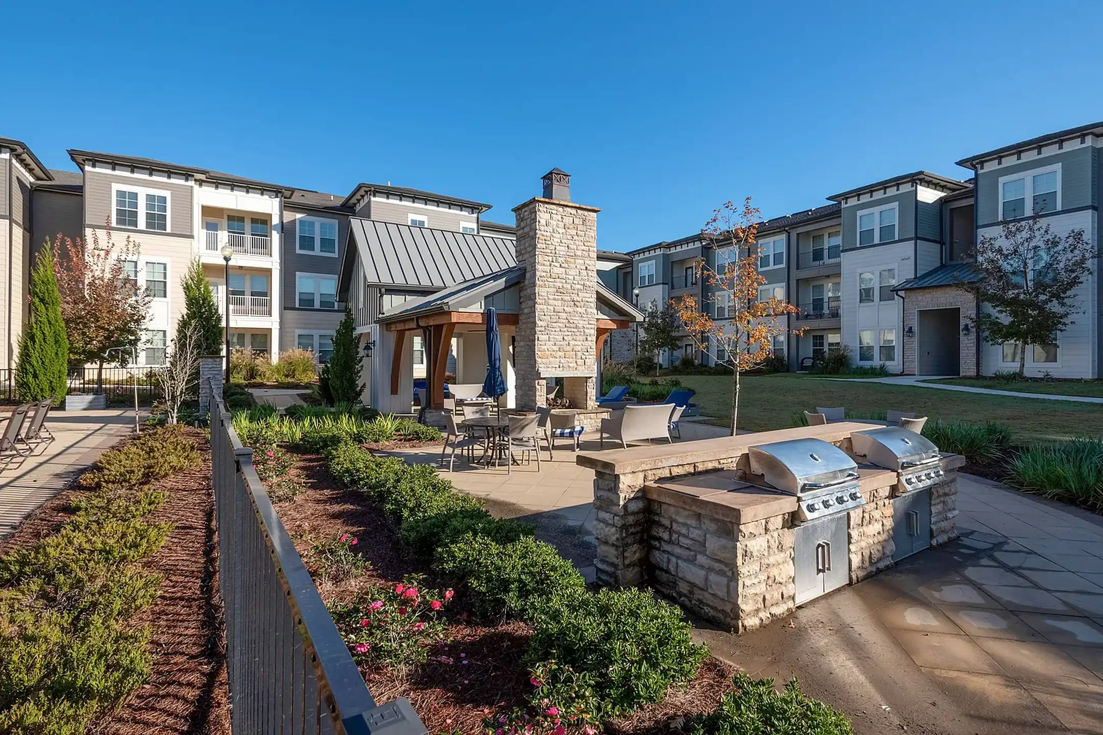 Tapestry at Long Farm - Baton Rouge, LA 70817 | ApartmentGuide.com