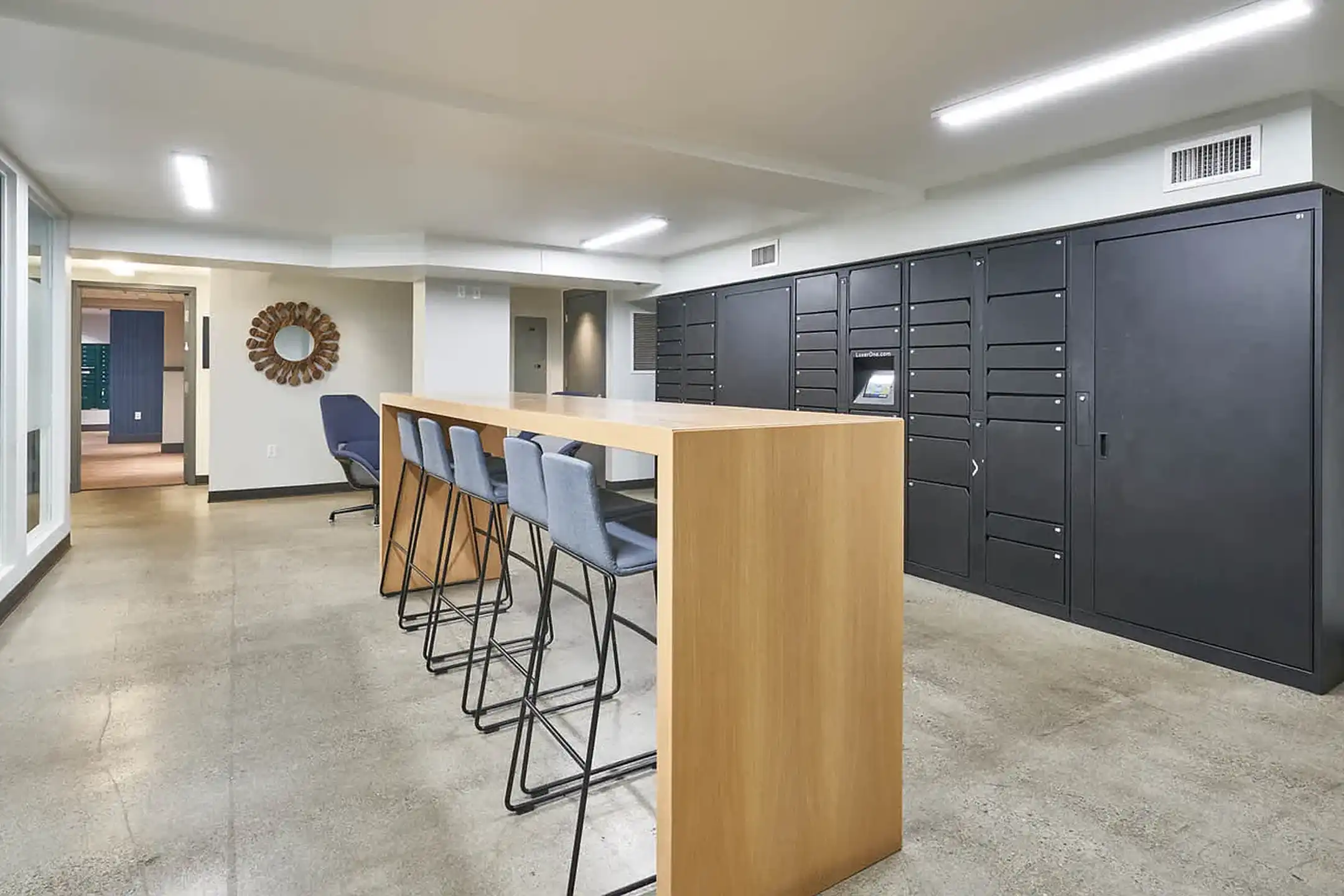 Moda - Seattle, WA 98121 | ApartmentGuide.com