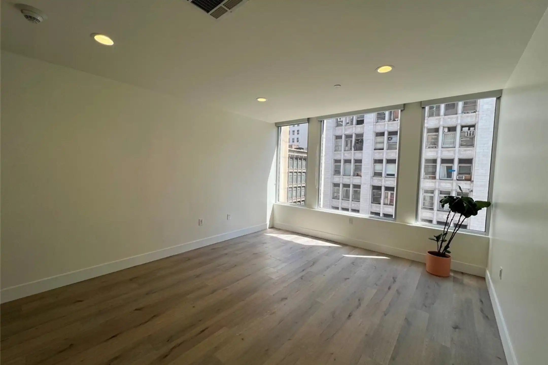 314 W 6th St unit 314-506 - Los Angeles, CA 90014 | ApartmentGuide.com