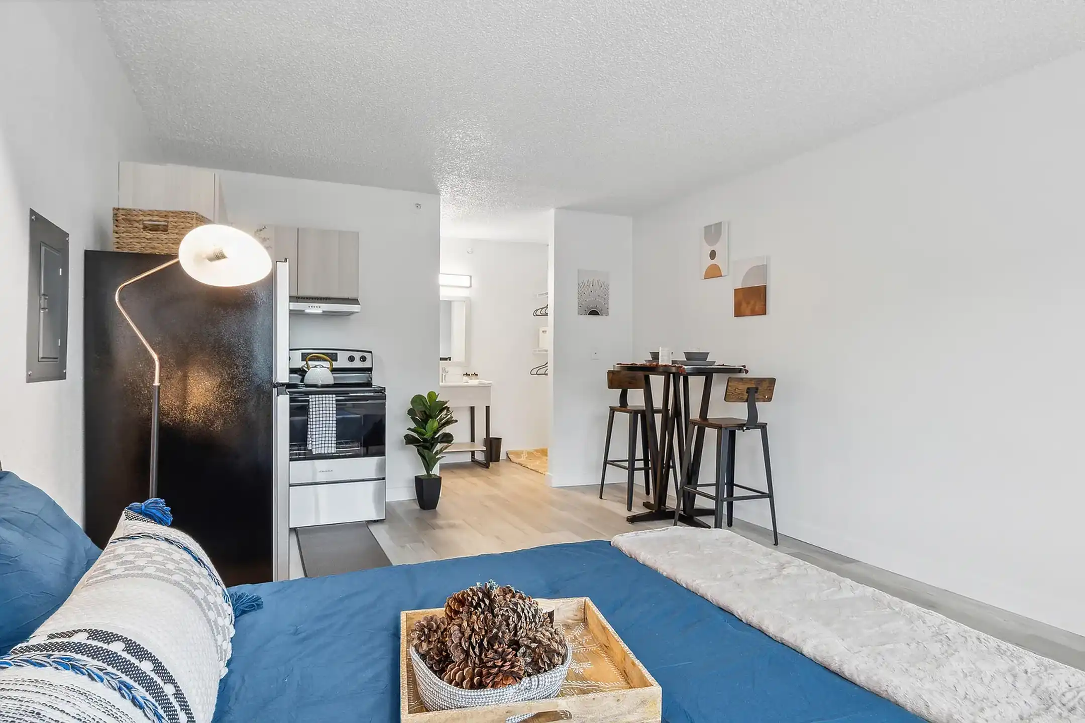 Cascade Ridge Apartments - Tacoma, WA 98444 | ApartmentGuide.com