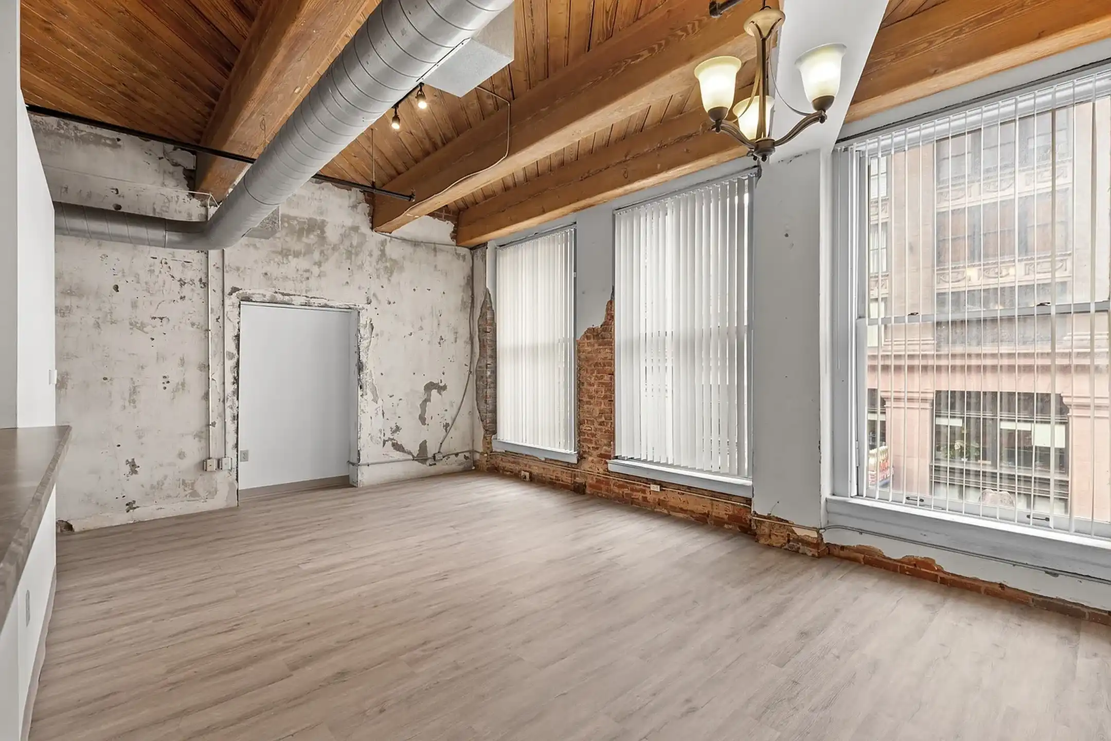 Vangard Lofts - Saint Louis, MO 63101 | ApartmentGuide.com