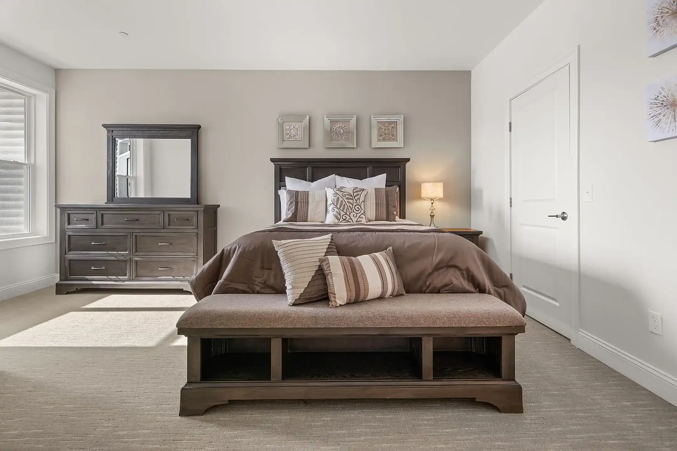 The Residences at Quarry Walk - Oxford, CT 06478 | ApartmentGuide.com