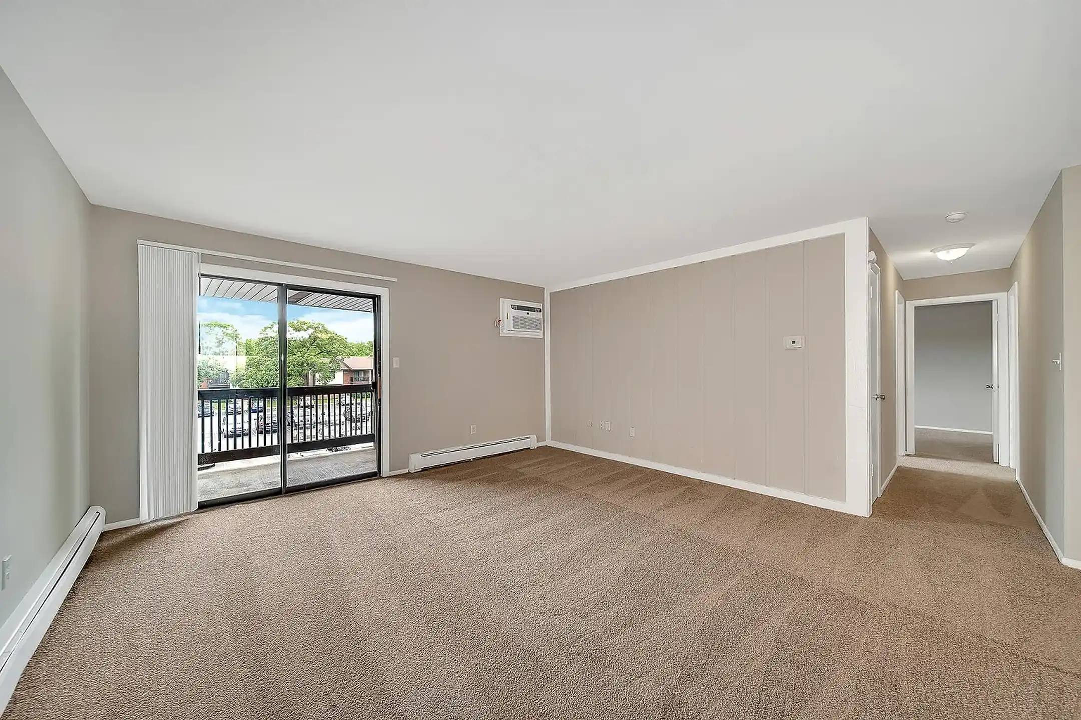 Wing Park Apartments - Elgin, IL 60123 | ApartmentGuide.com