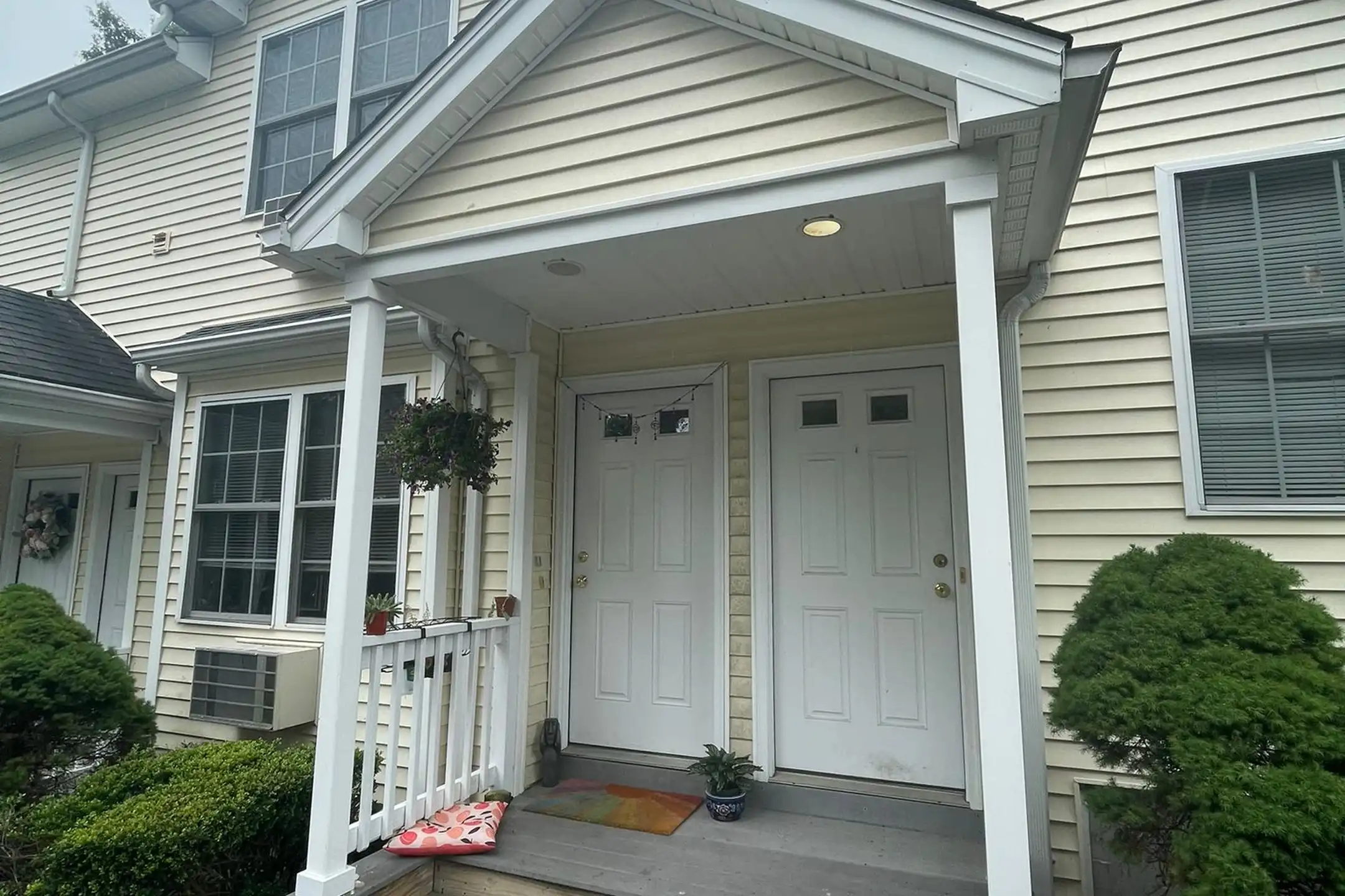 416 Main St - Wallingford, CT 06492 | ApartmentGuide.com