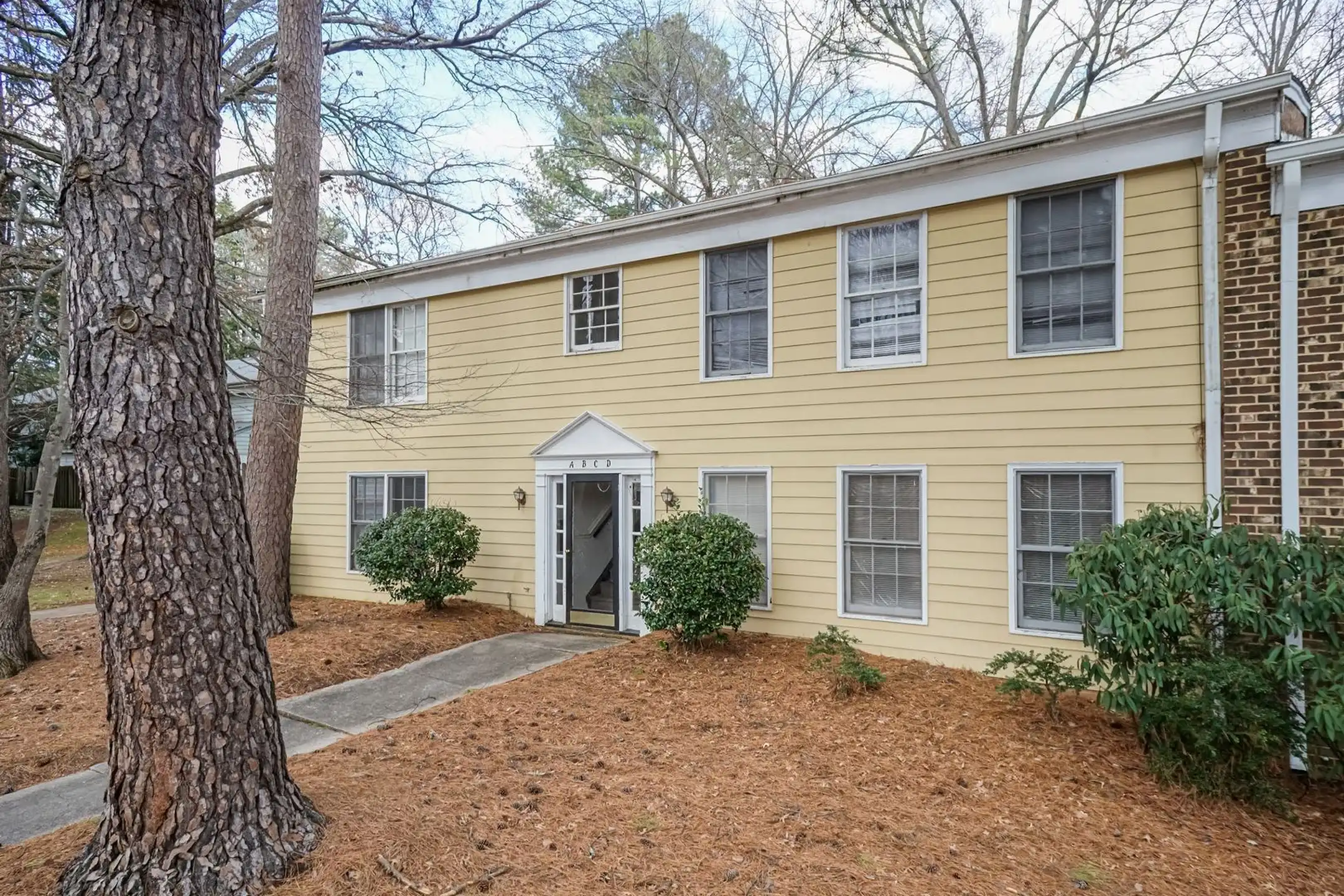 2811 Tully Square unit A - Winston-Salem, NC 27106 | ApartmentGuide.com