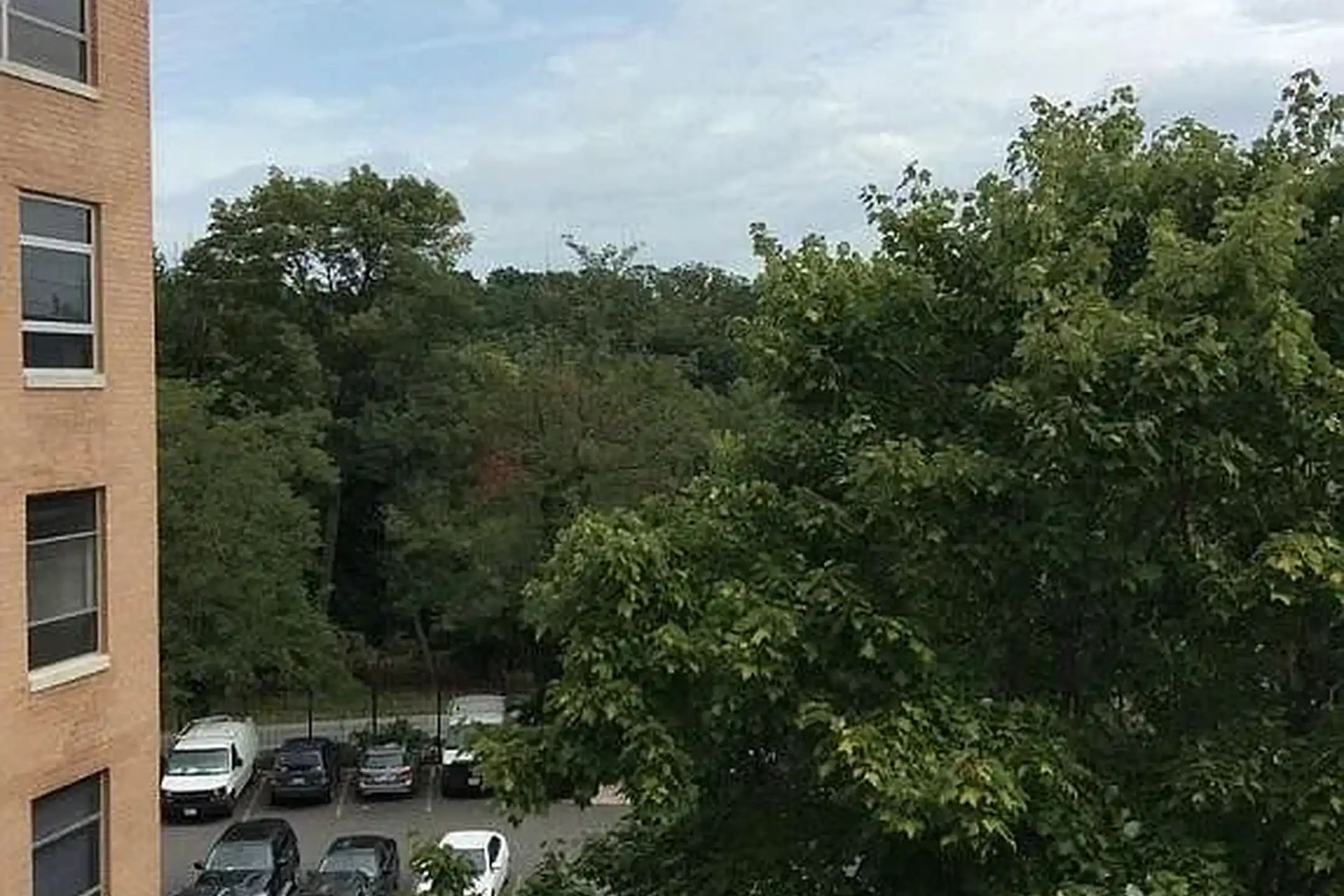 The Meridian - Washington, DC 20007 | ApartmentGuide.com